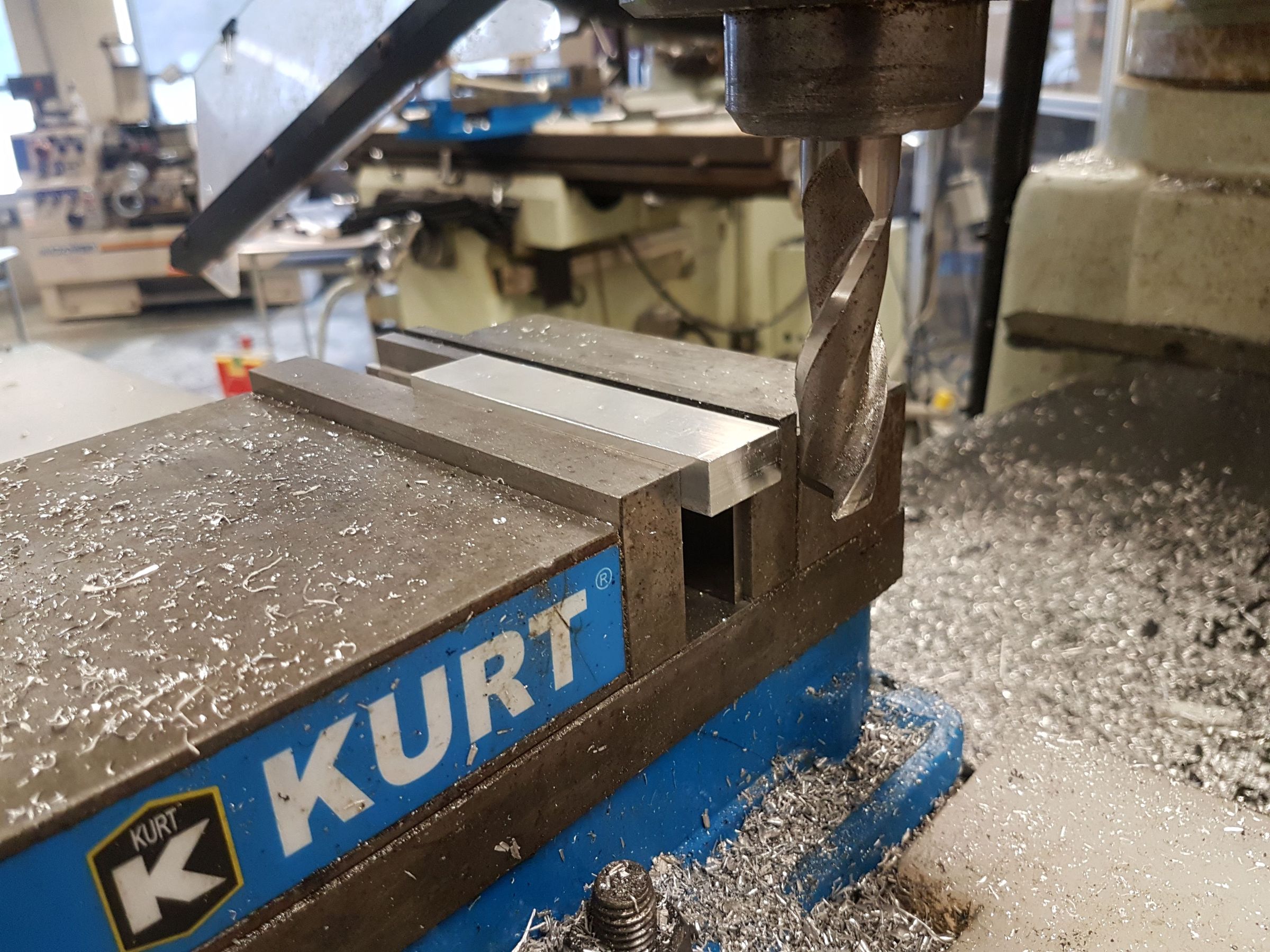 Ultra Low Profile Mill Vise : 12 Steps (with Pictures) - Instructables