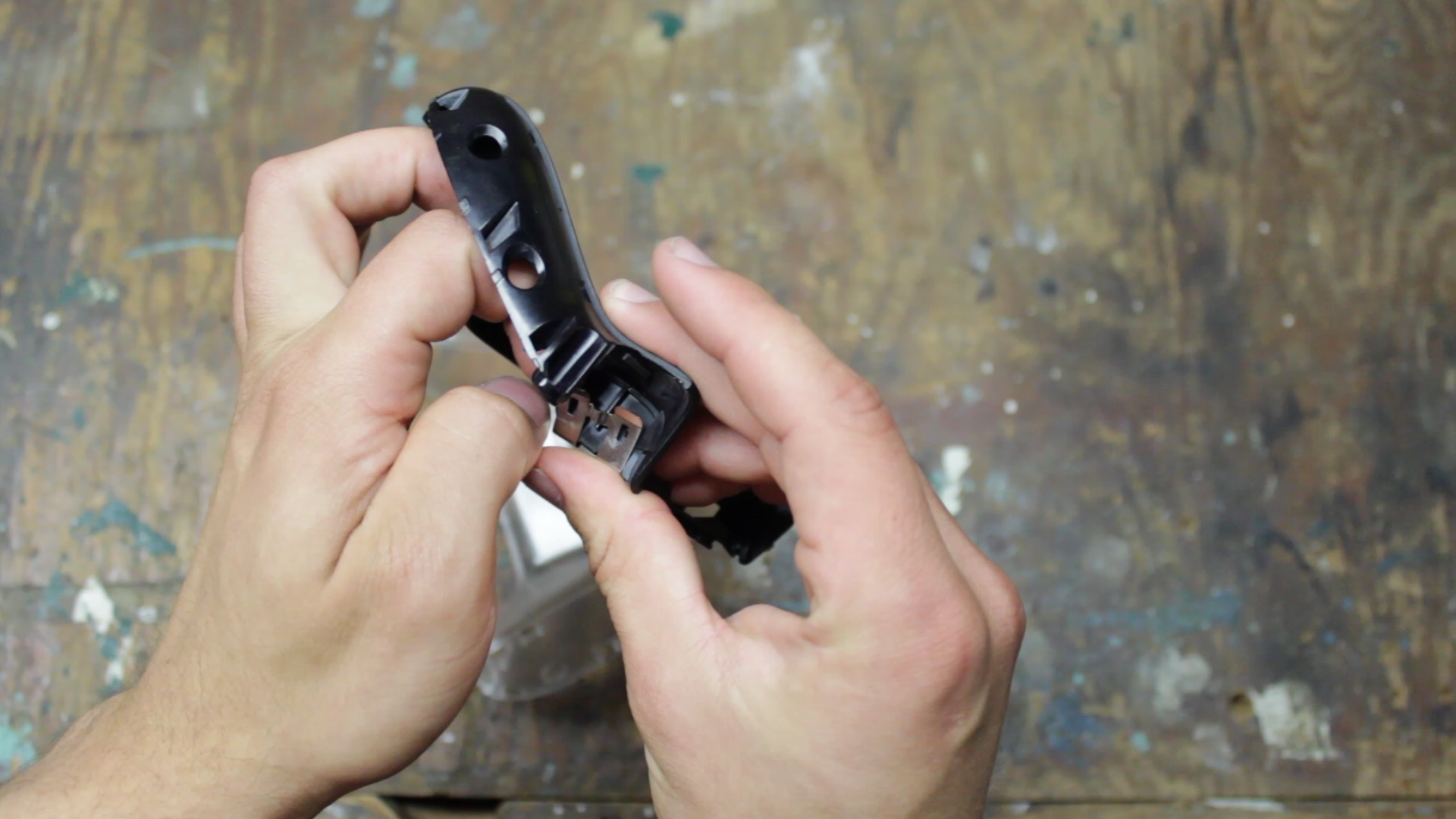 How to Make a Backlit Xbox One Controller Mod : 10 Steps (with Pictures) - Instructables