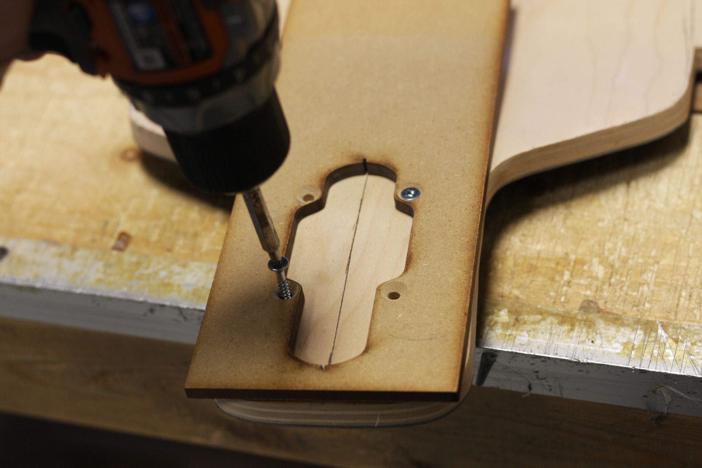 Drop Through Truck Holes : 4 Steps (with Pictures) - Instructables