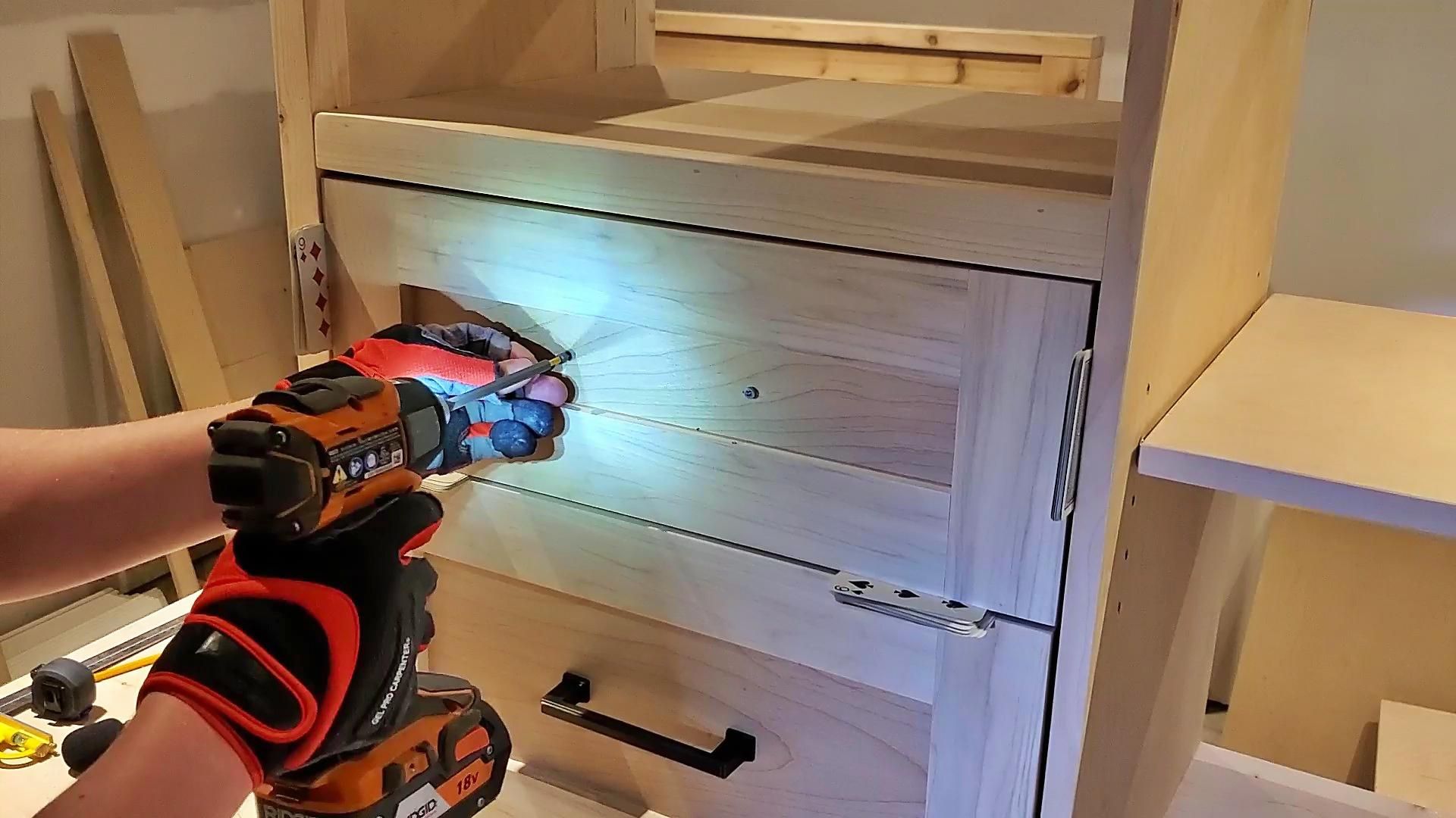 Beginners Guide to Drawers. Measure, Cut, Assemble, Mount, Finish. No ...