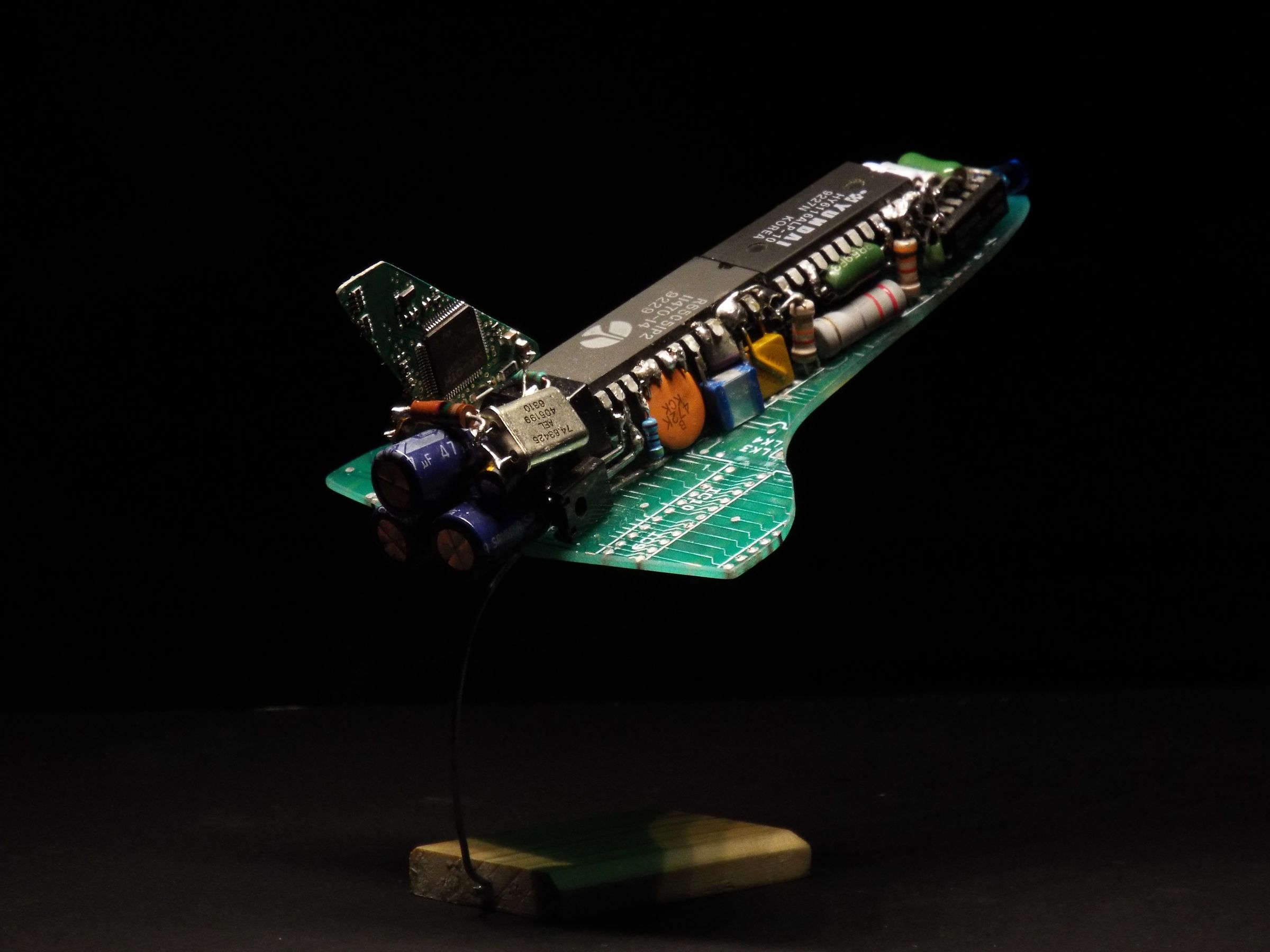 Electronic Space Shuttle : 8 Steps (with Pictures) - Instructables