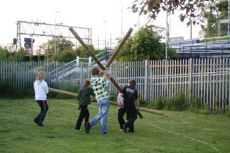 Simple Pioneering - Build a Monkey Bridge From Wood Poles : 6 Steps ...