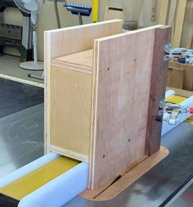 Table Saw Jigs : 8 Steps (with Pictures) - Instructables