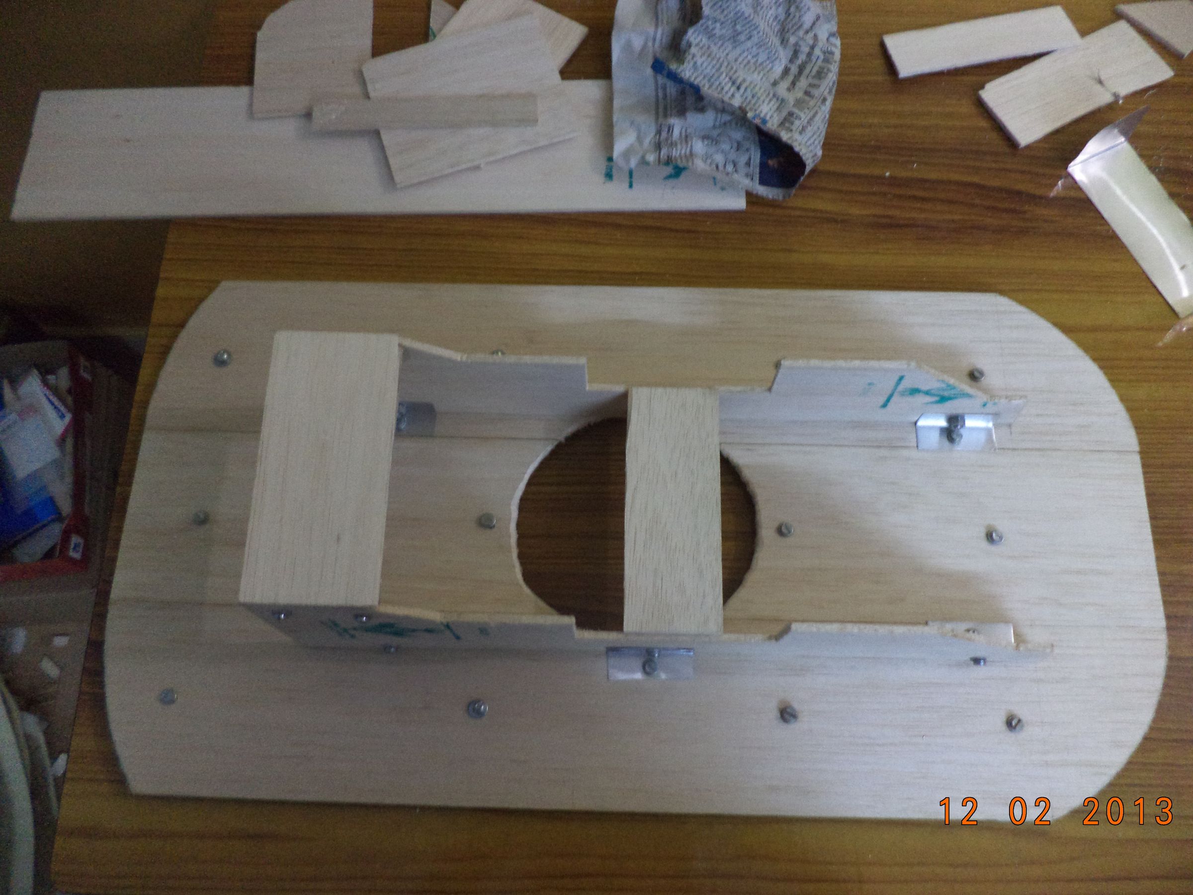 Powerful RC Hovercraft : 8 Steps - Instructables