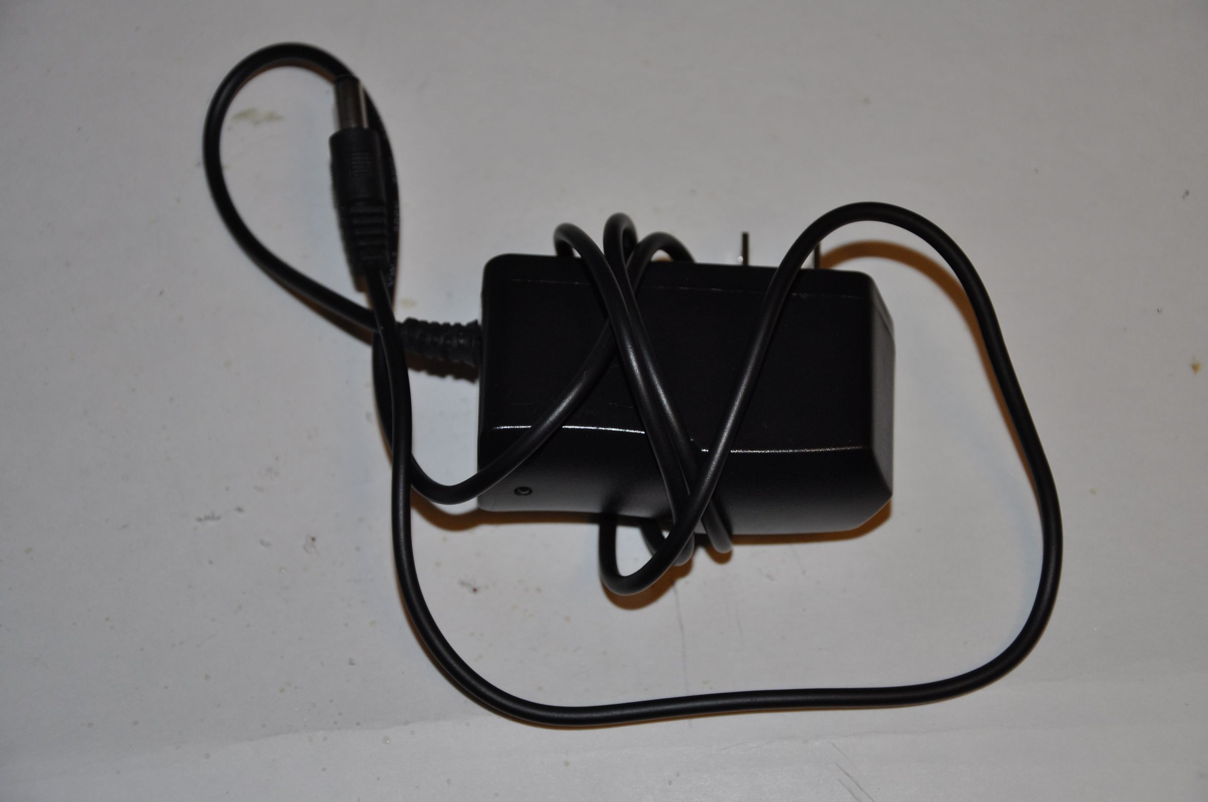 The Super Capacitor Flashlight With Custom Charger and Voltage Booster ...