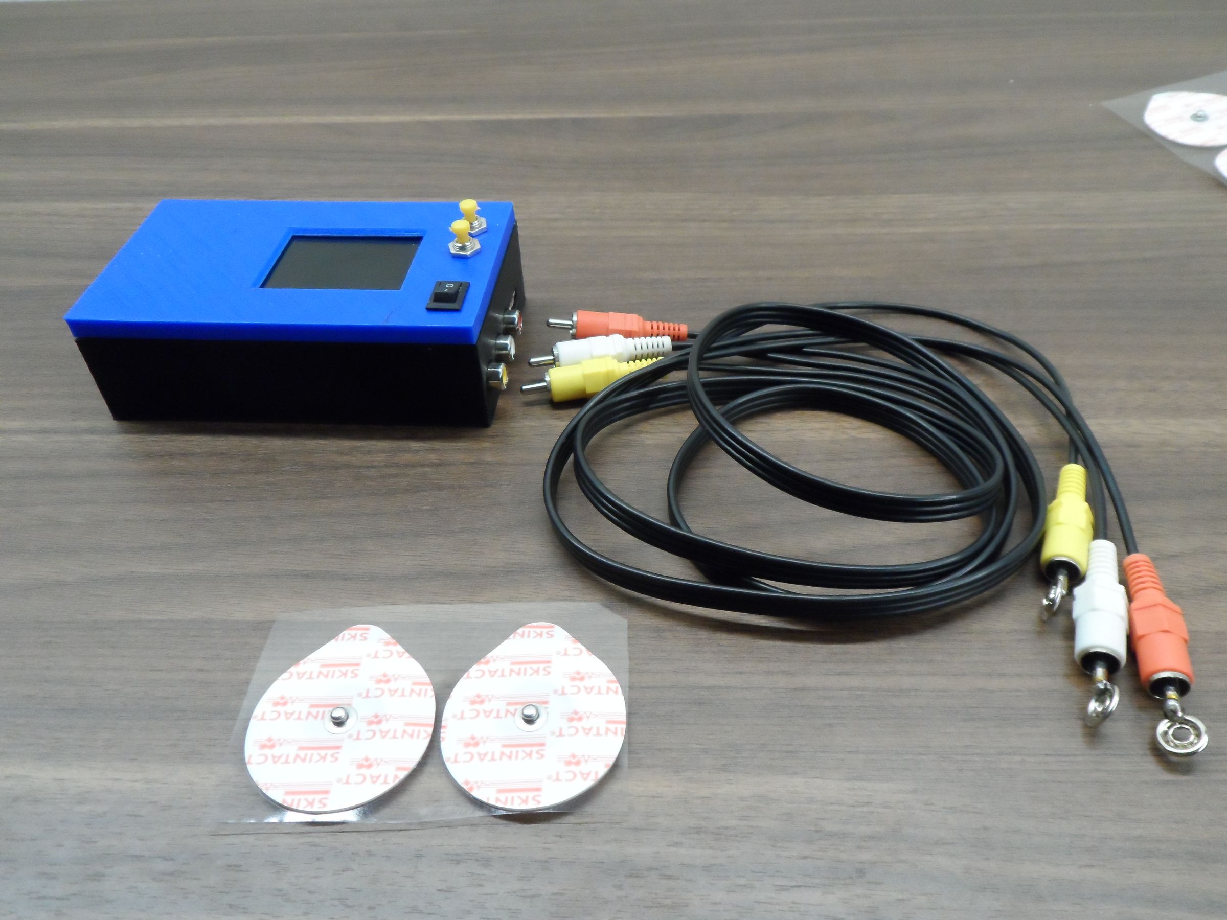 DIY ECG EKG Portable Heart Monitor : 8 Steps (with Pictures ...