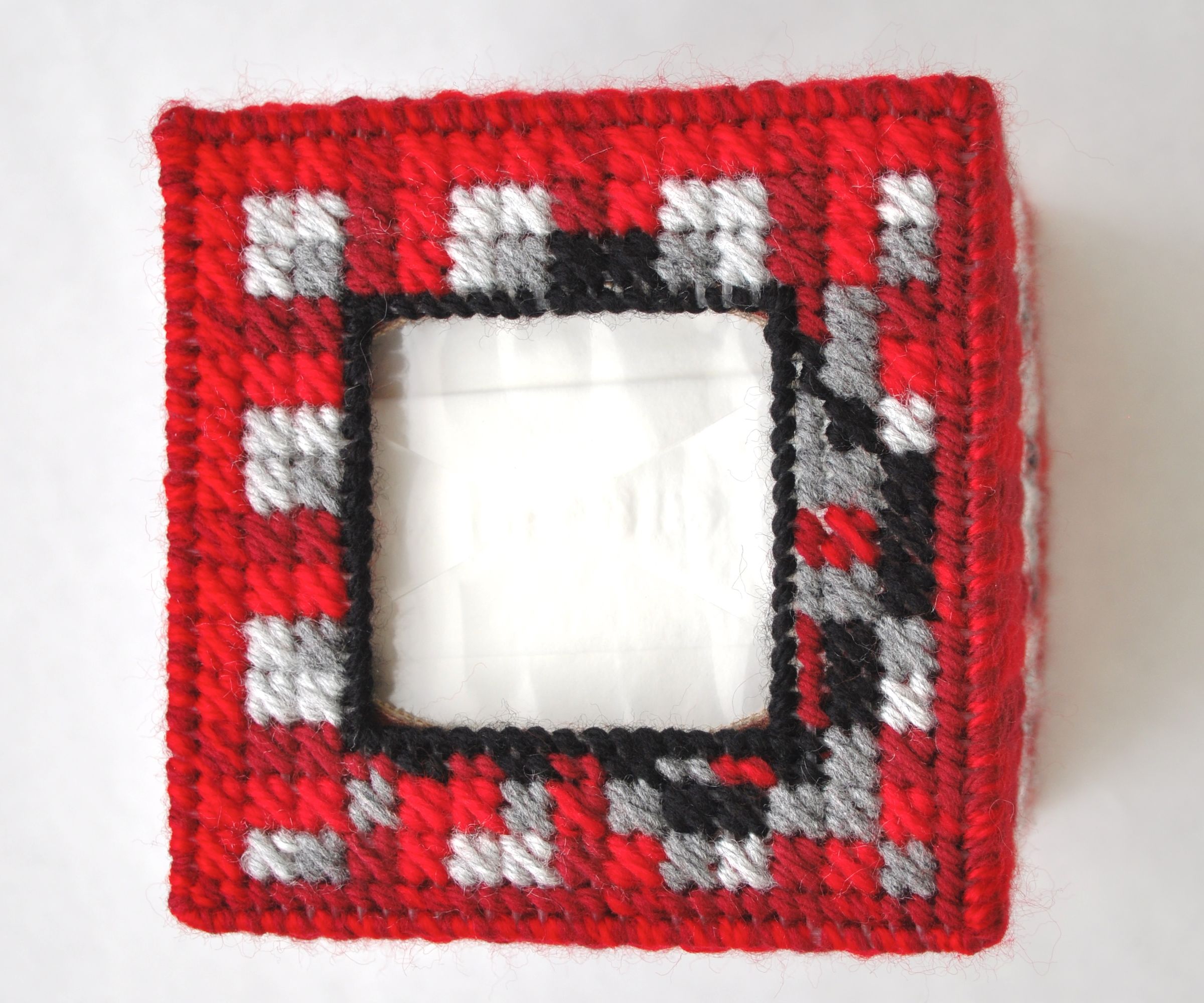 Minecraft TNT Tissue Box Cover : 10 Steps (with Pictures) - Instructables