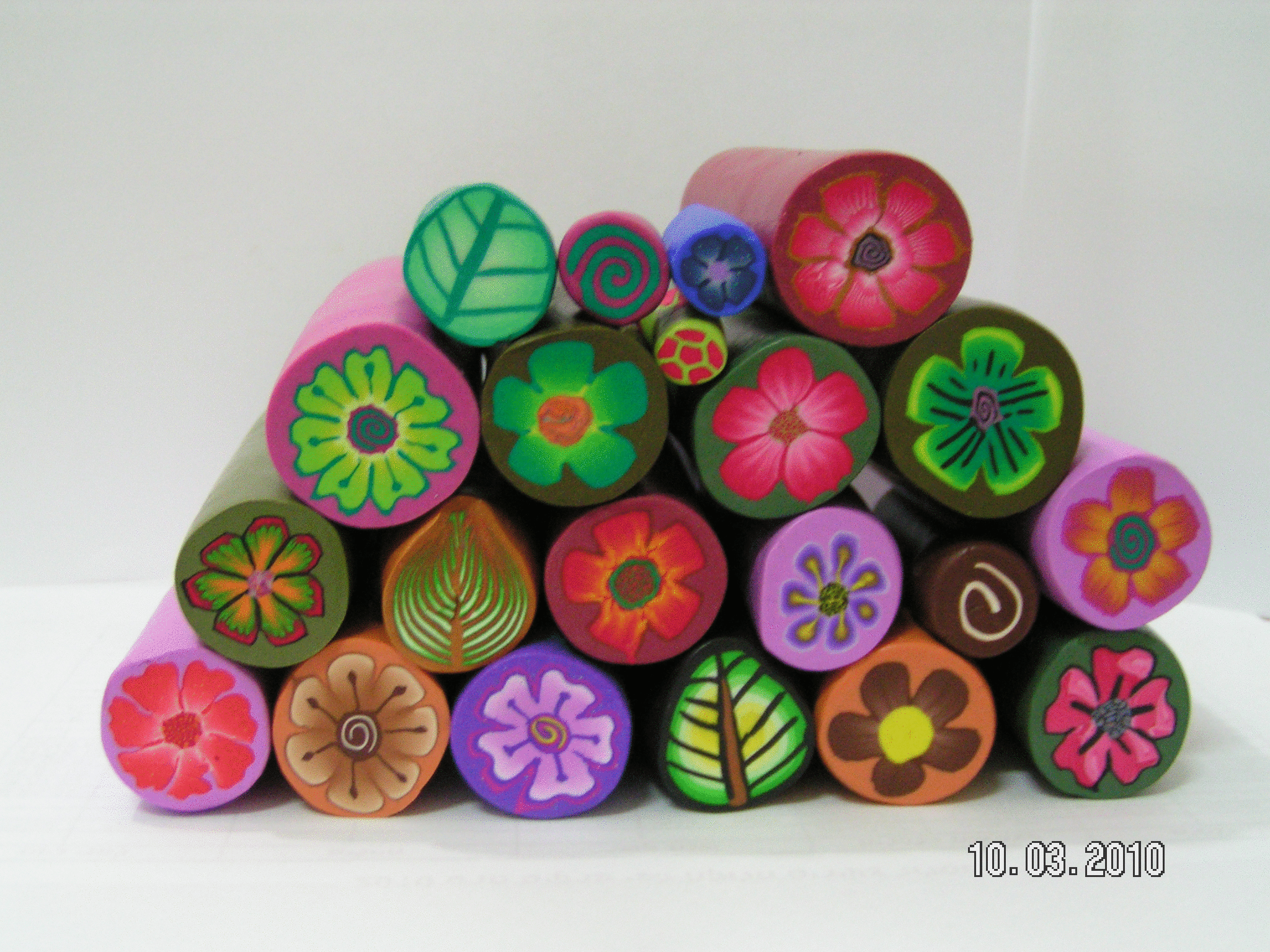 How to Make Polymer Clay Beads :) : 6 Steps - Instructables