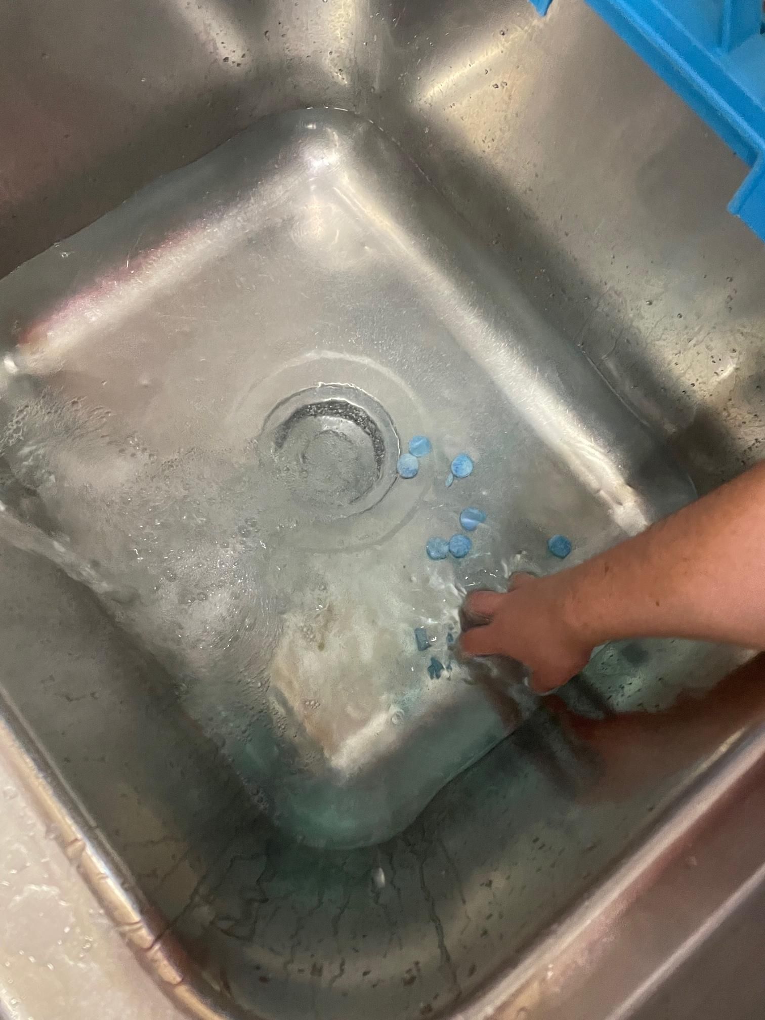 How to Wash Dishes : 11 Steps (with Pictures) - Instructables