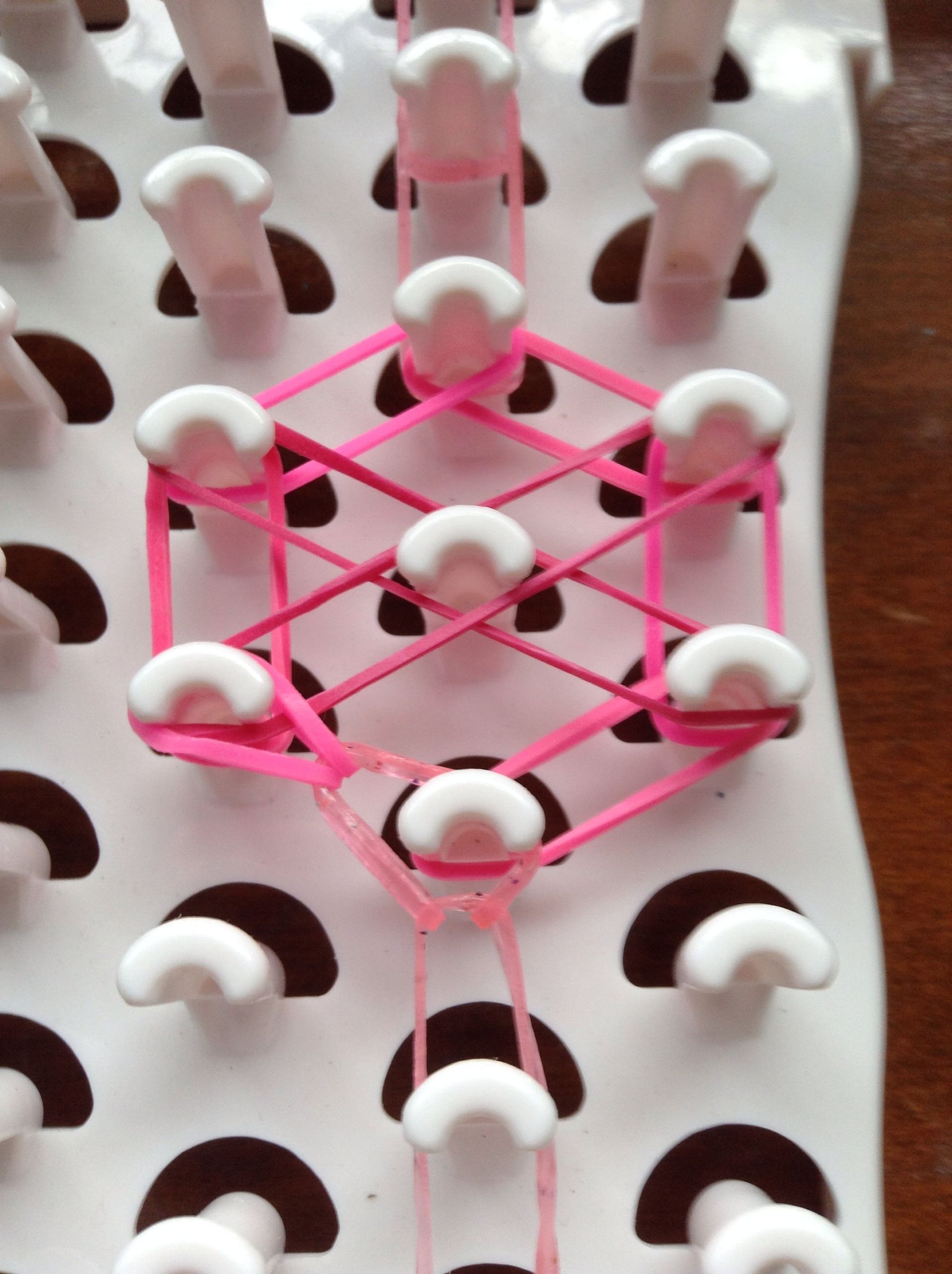 Rainbow Loom Rings : 15 Steps (with Pictures) - Instructables