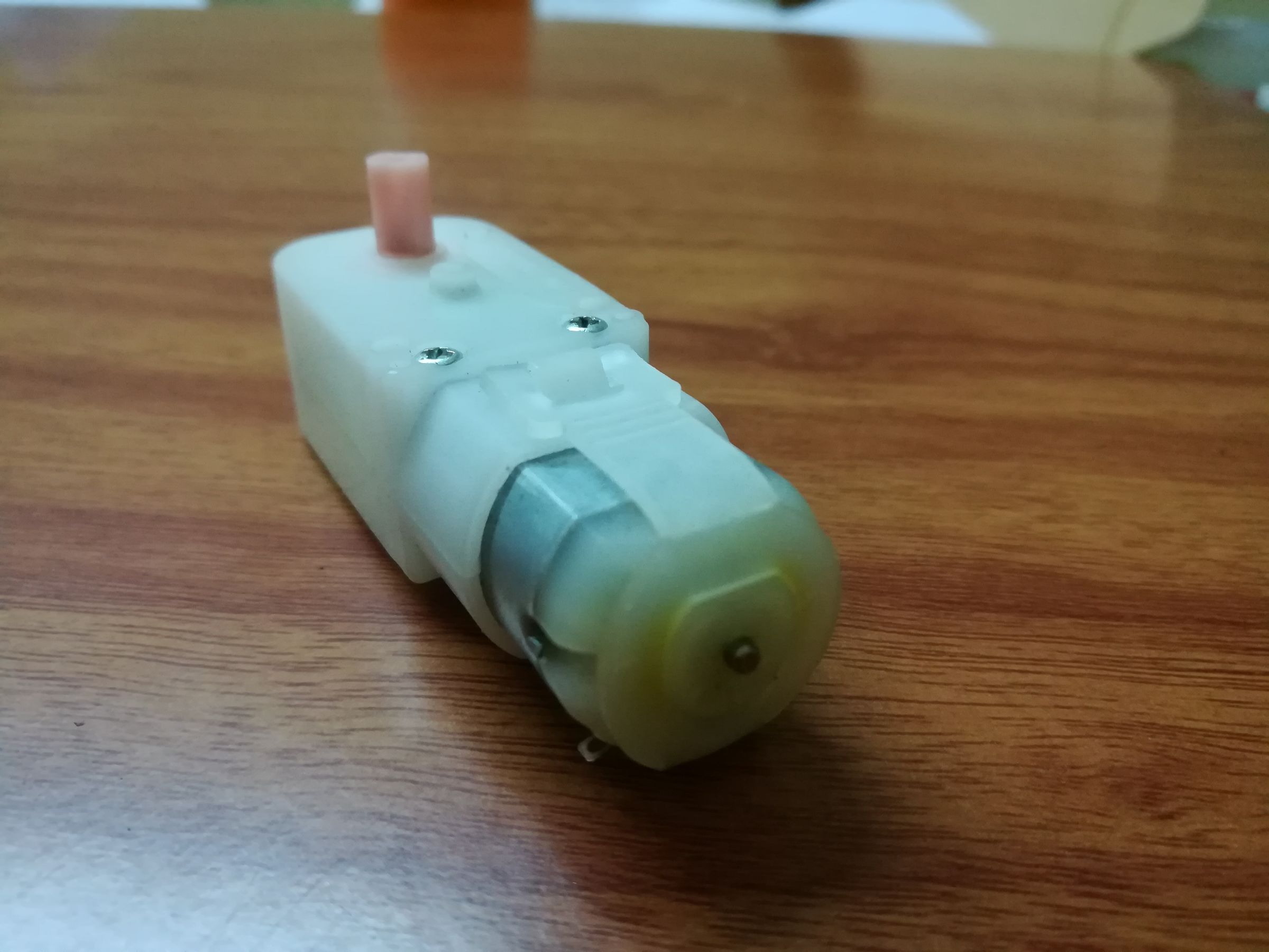 IR LINE FOLLOWING ROBOT USING IR SENSOR ARRAY(8 INPUT) AND L293D MOTOR ...