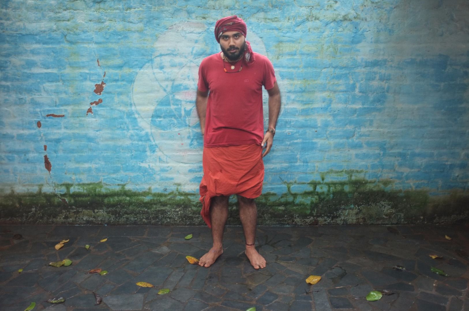 How to Wear a Lungi or Dhoti : 5 Steps - Instructables