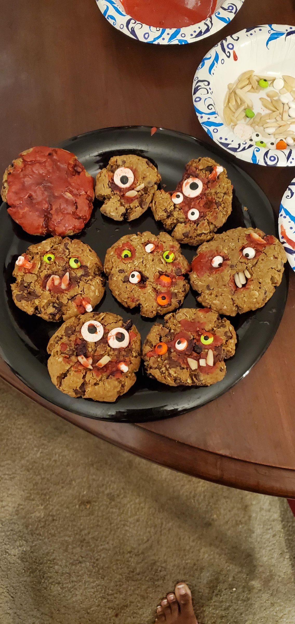 Creepy Chocolate Chip Cookies : 3 Steps (with Pictures) - Instructables