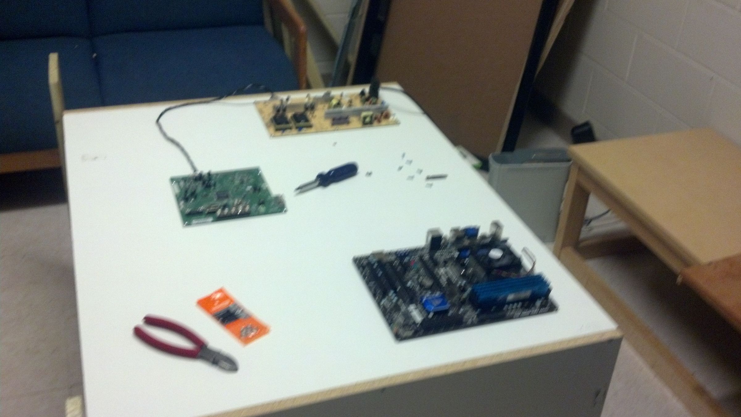 Creating Your First Multi-touch Table : 17 Steps (with Pictures ...