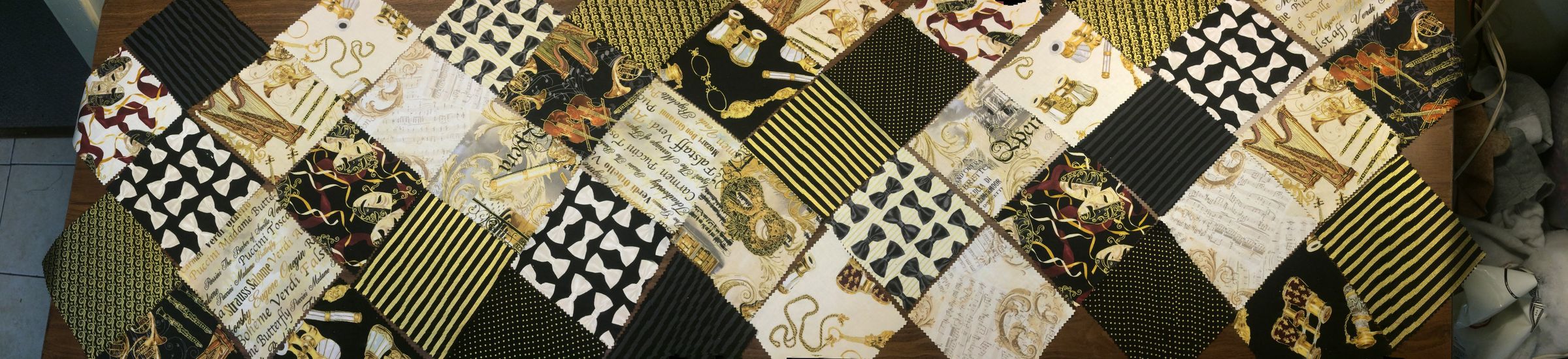 Zig Zag Table Runner : 11 Steps (with Pictures) - Instructables