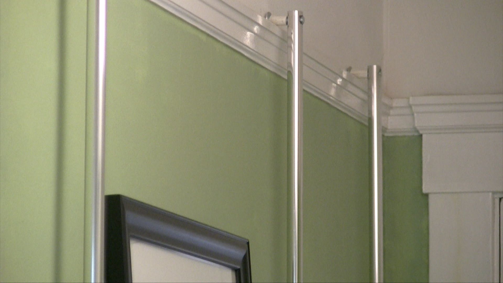 Build a Hanging Shelf System : 7 Steps (with Pictures) - Instructables