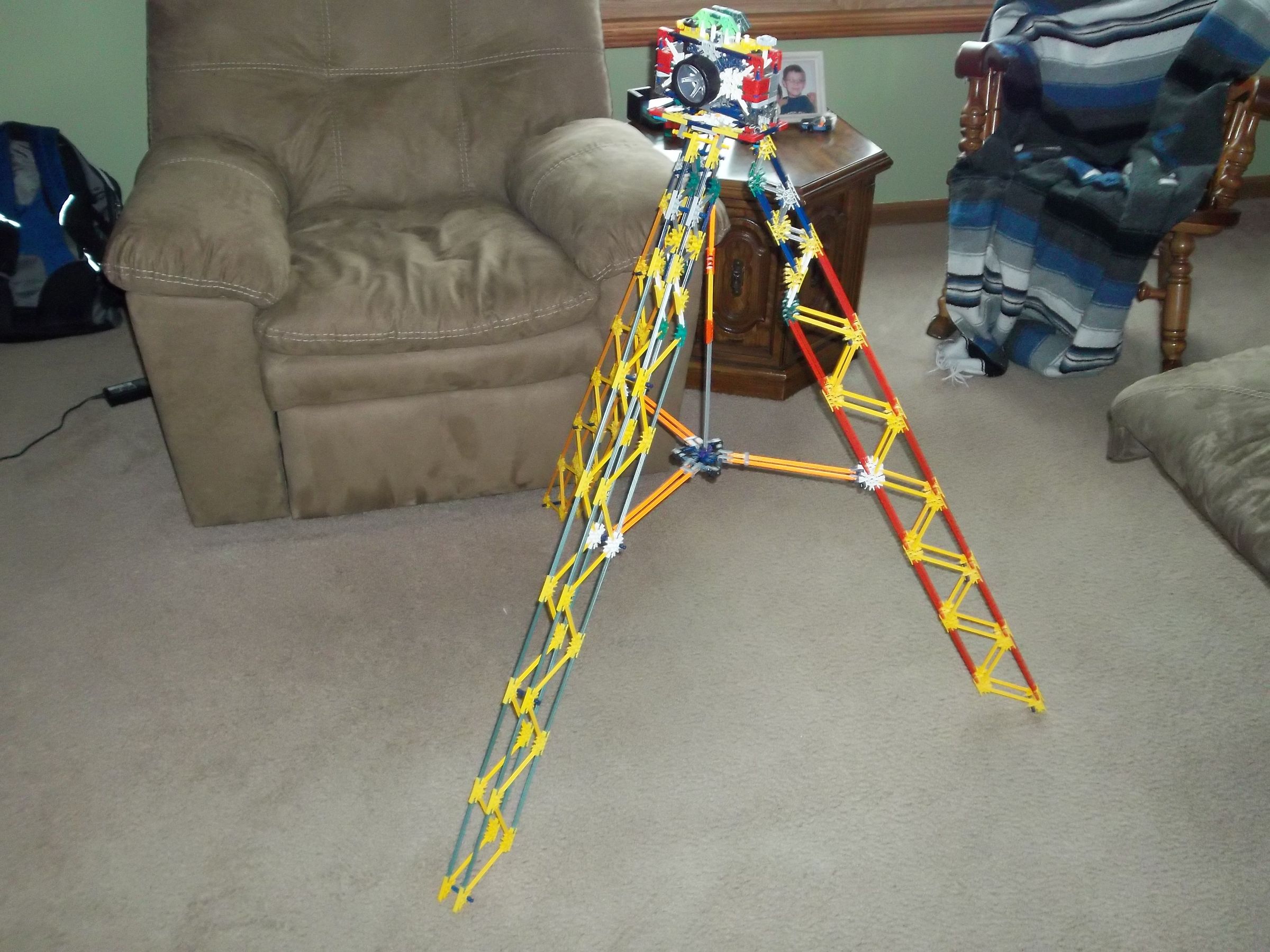 Easy Folding Tri-pod : 6 Steps (with Pictures) - Instructables