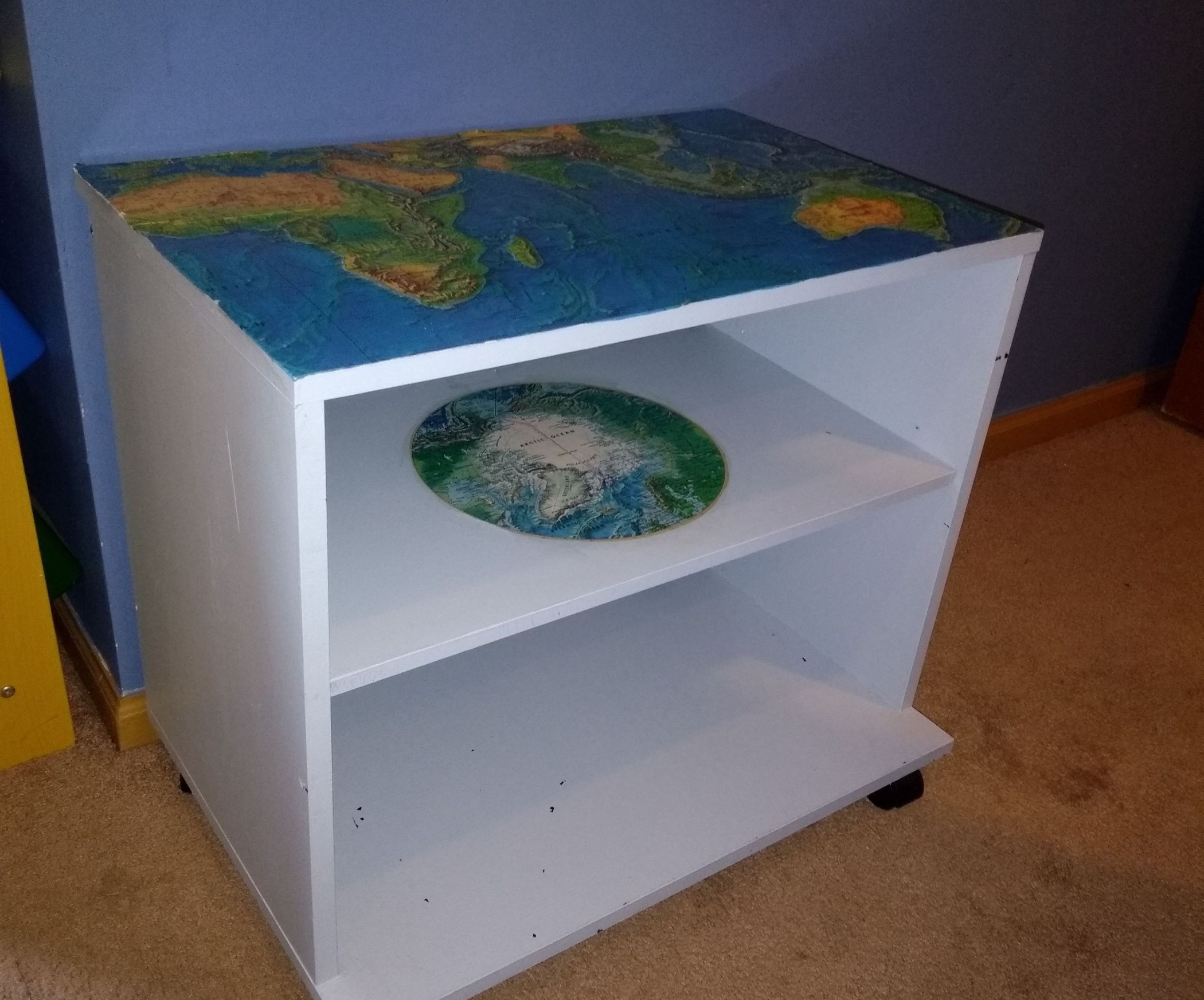 Map Bookcase : 6 Steps - Instructables