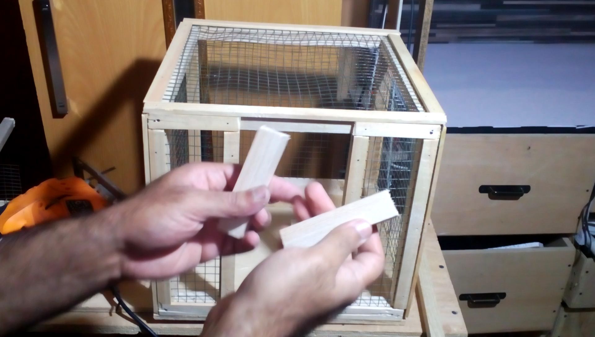 How to Make a Diy Cage : 9 Steps (with Pictures) - Instructables