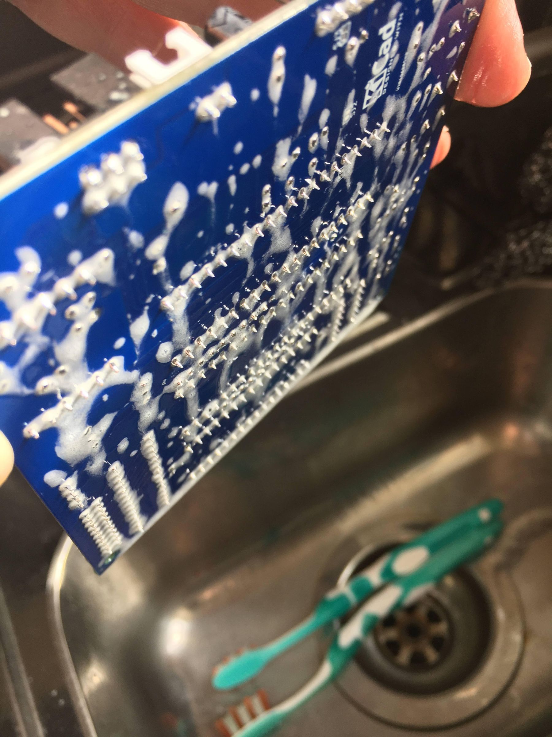 Cleaning Flux From a PCB : 7 Steps (with Pictures) - Instructables