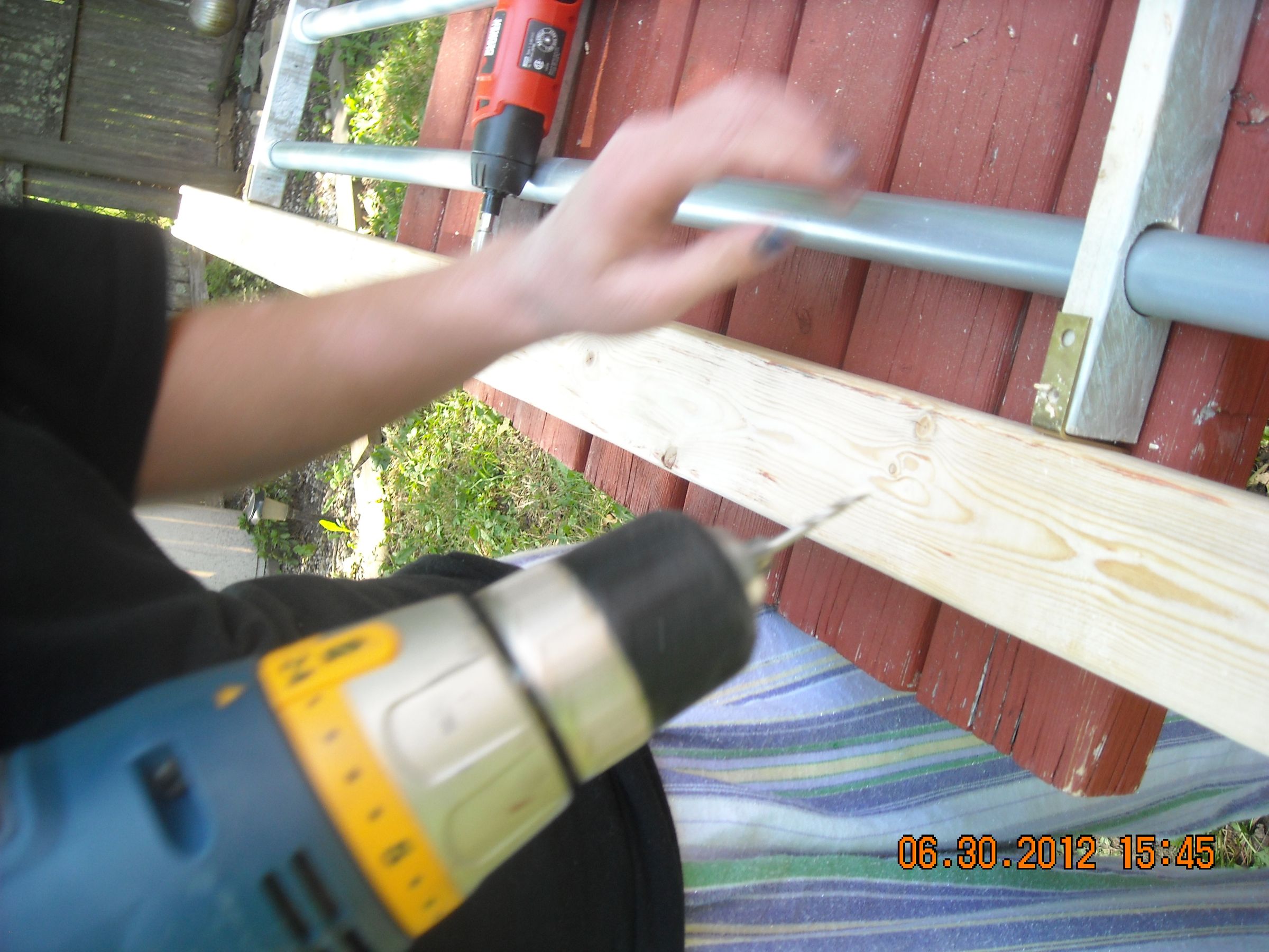 Fake Jail Cell Prop for Pictures : 8 Steps - Instructables