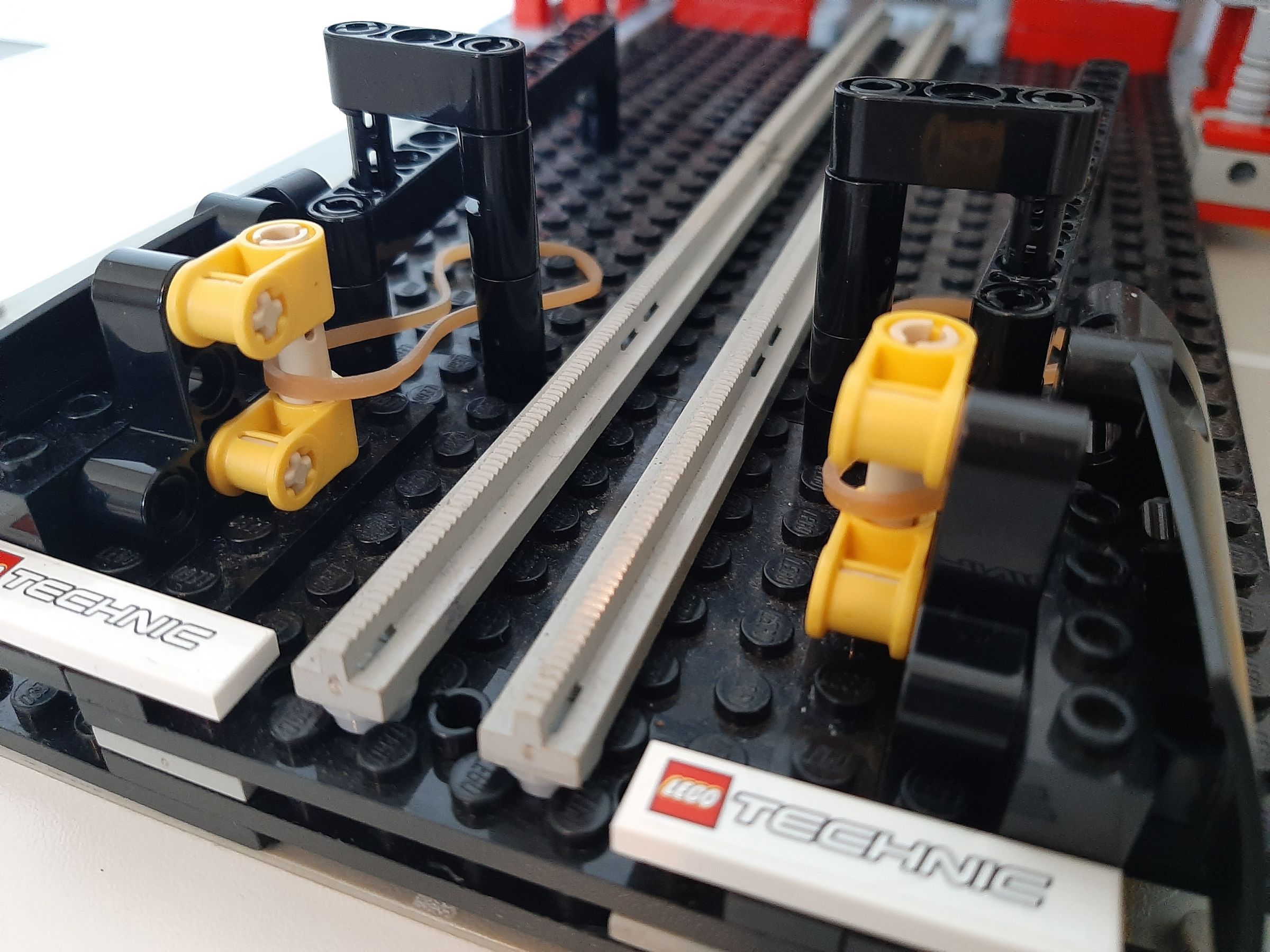 Lego Technic Bowling Machine : 12 Steps - Instructables