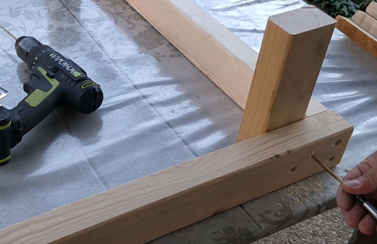 Simple Wooden Stage Platform for Kids DIY : 10 Steps (with Pictures ...