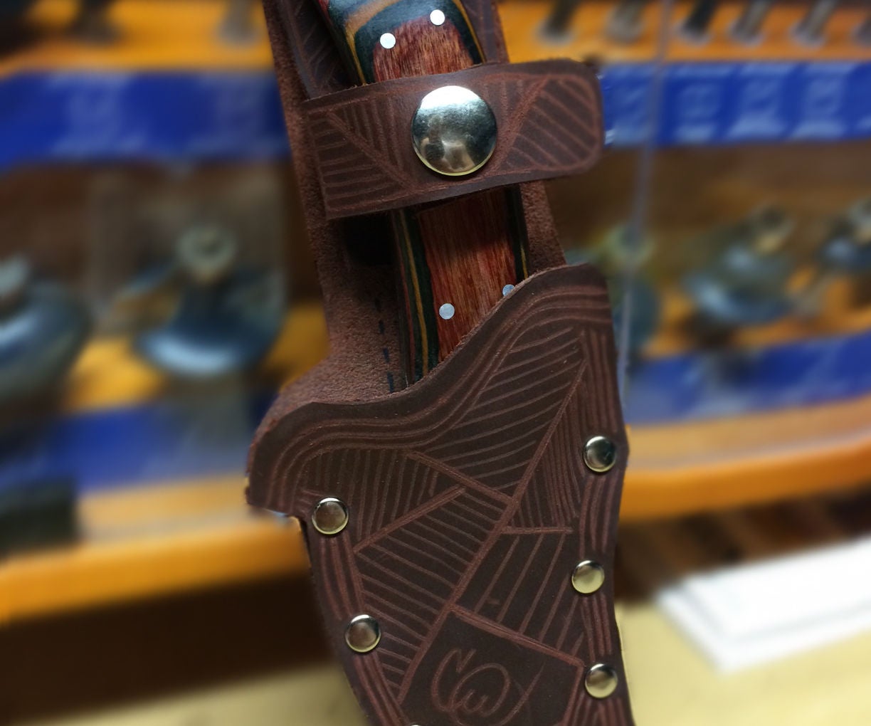 Custom Leather Knife Sheath 7 Steps with Pictures Instructables Custom Leather Knife Sheath 7 Steps with Pictures Instructables