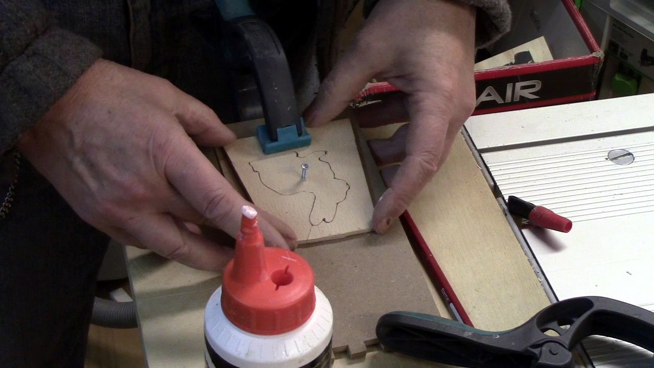 Make a Router Copy Carver in 5 Minutes : 8 Steps (with Pictures ...
