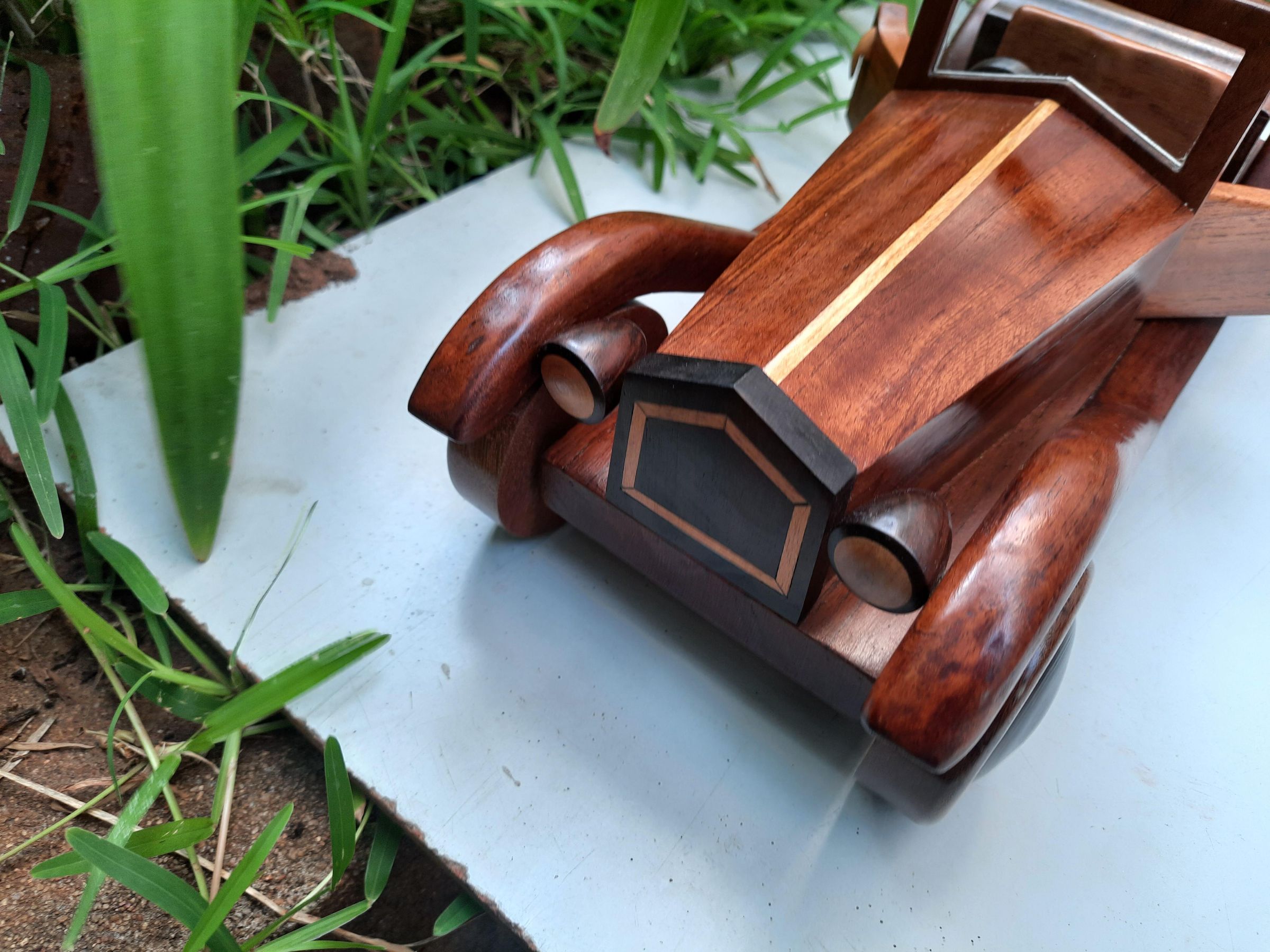 Build Your Dream Car (Alfa Romeo Vintage in Wood) : 18 Steps (with ...