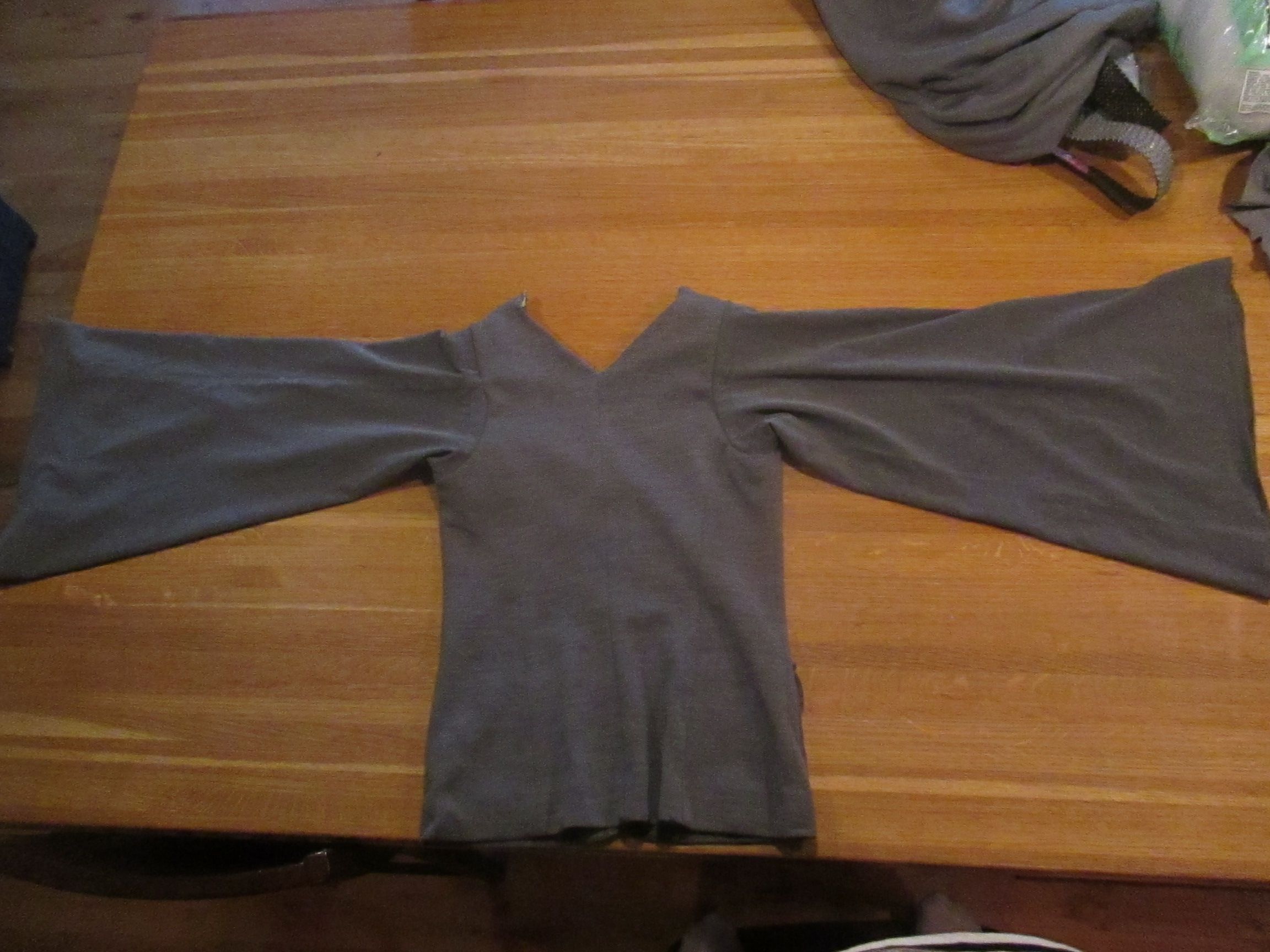Cheap and Easy Gandalf Costume! : 8 Steps (with Pictures) - Instructables