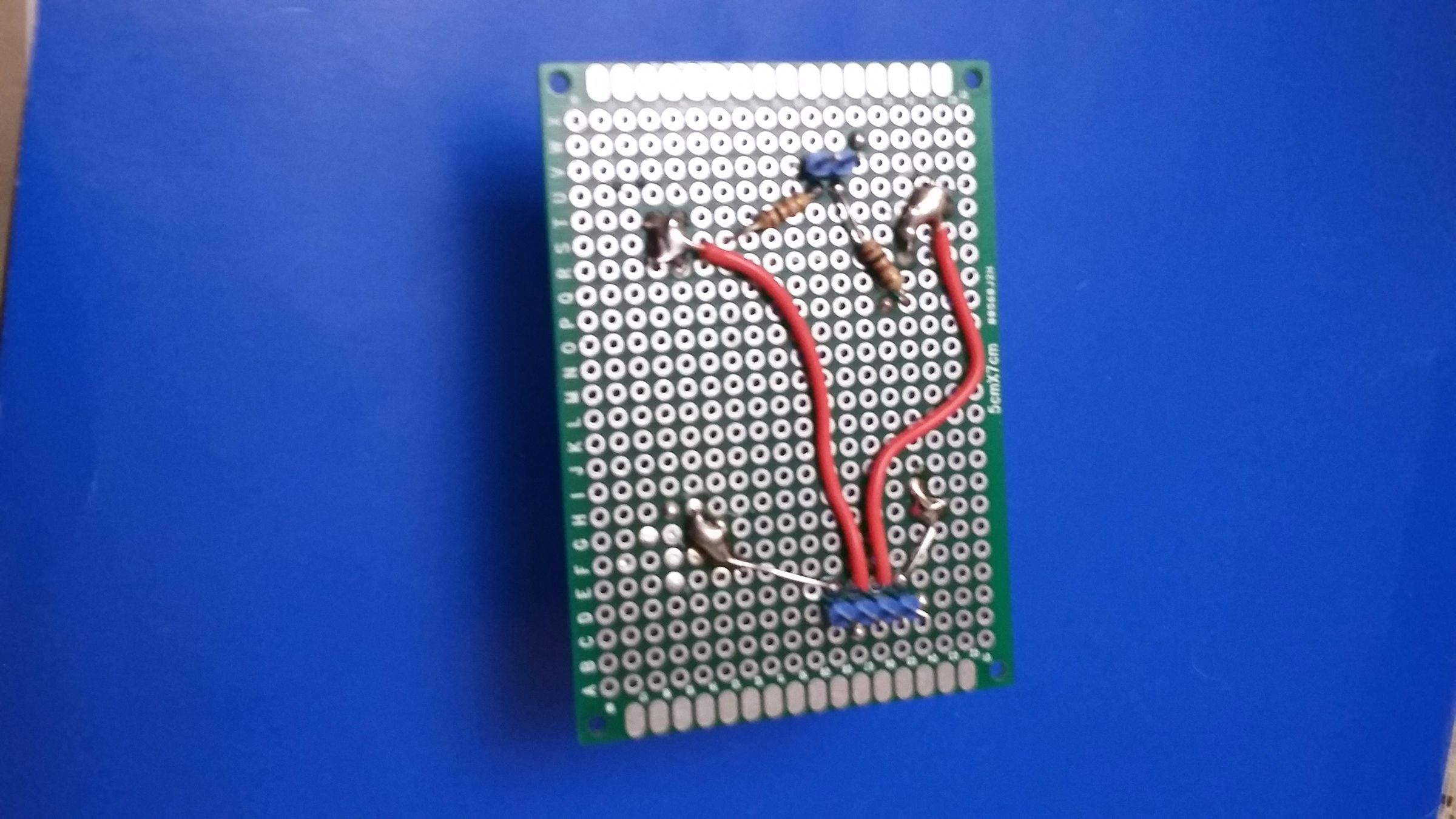 A Simple LED Cube 2X2X2 : 4 Steps (with Pictures) - Instructables