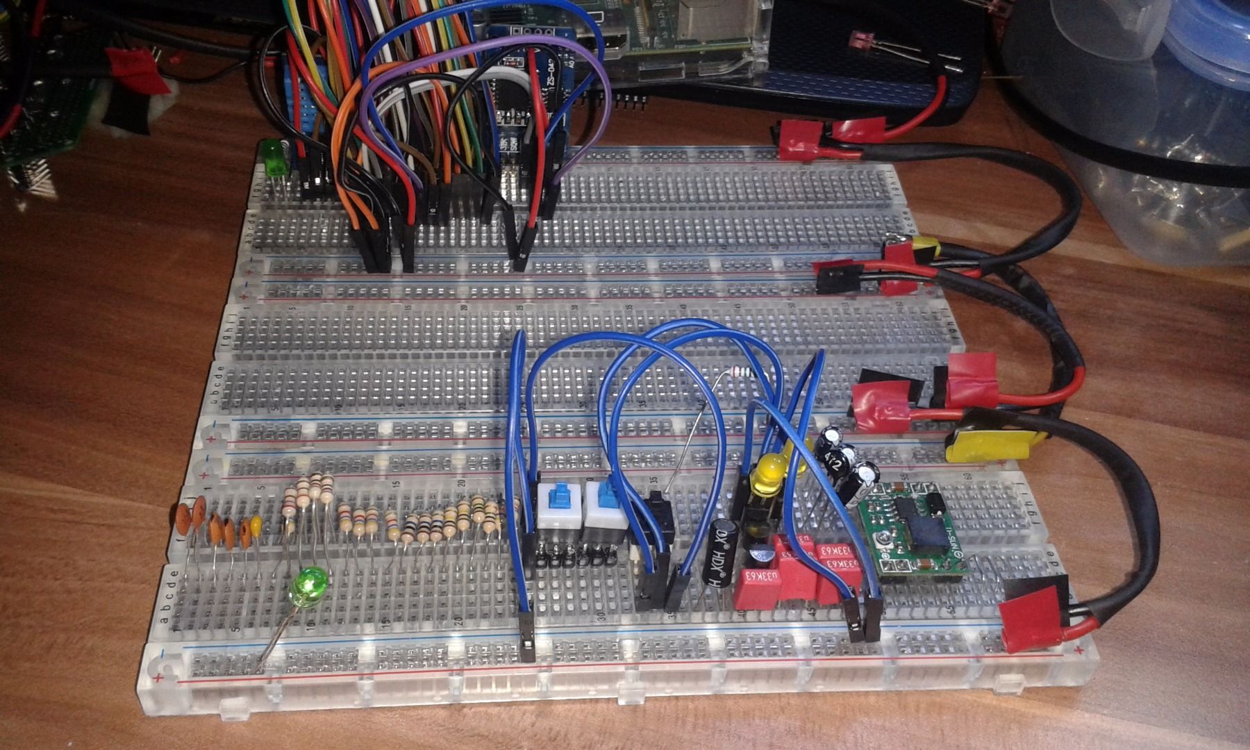 Breadboard Power Distribution Wires : 8 Steps (with Pictures ...