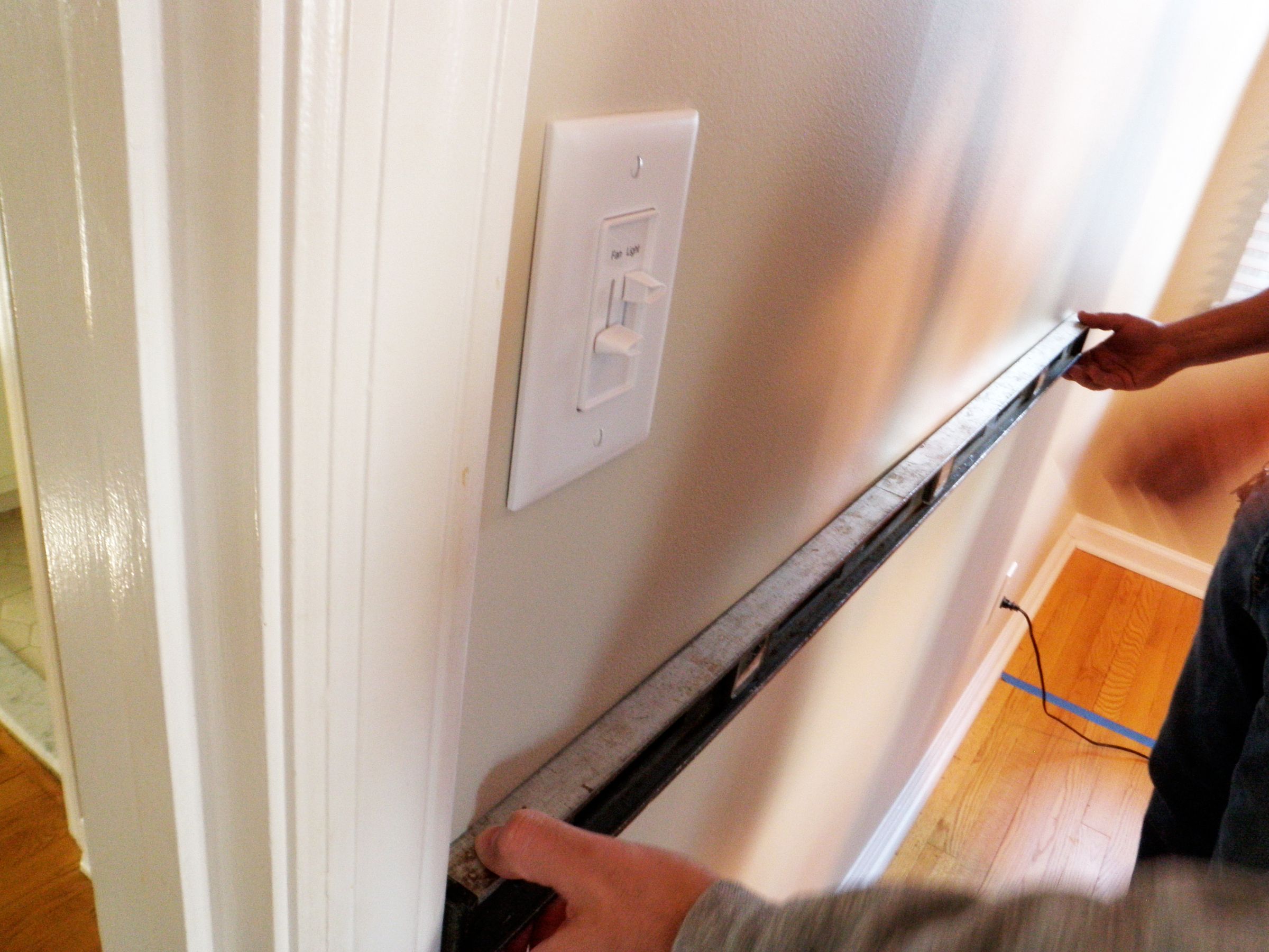 Installing Chair Rail : 9 Steps (with Pictures) - Instructables