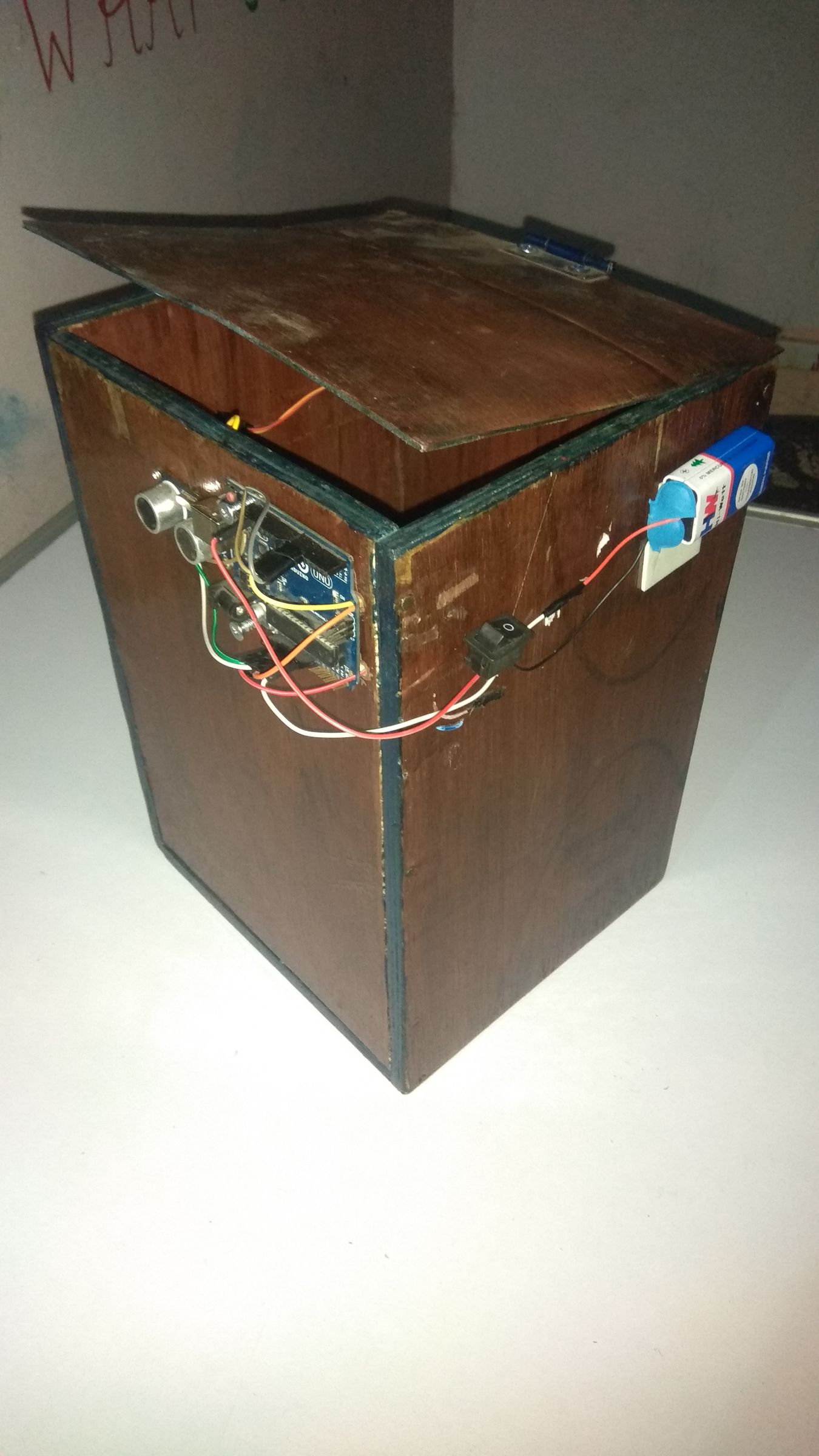Smart Dustbin With Using Arduino : 8 Steps - Instructables