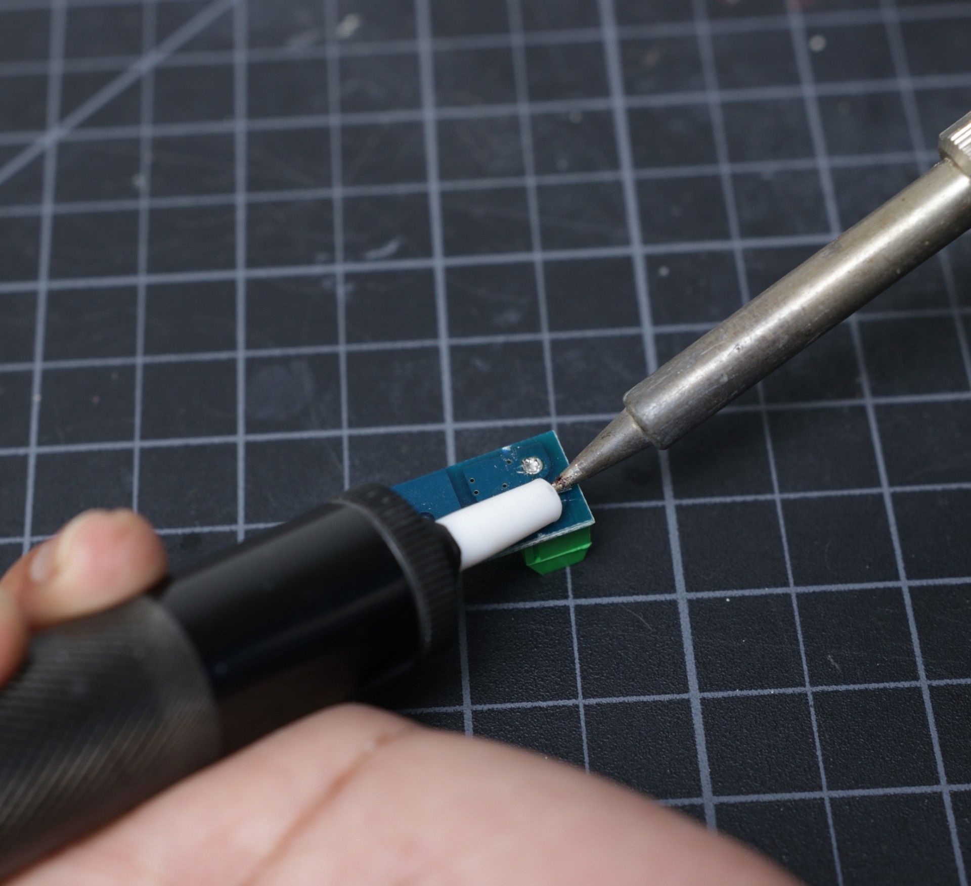 ARDUINO PWM SOLAR CHARGE CONTROLLER ( V 2.02) : 25 Steps (with Pictures ...