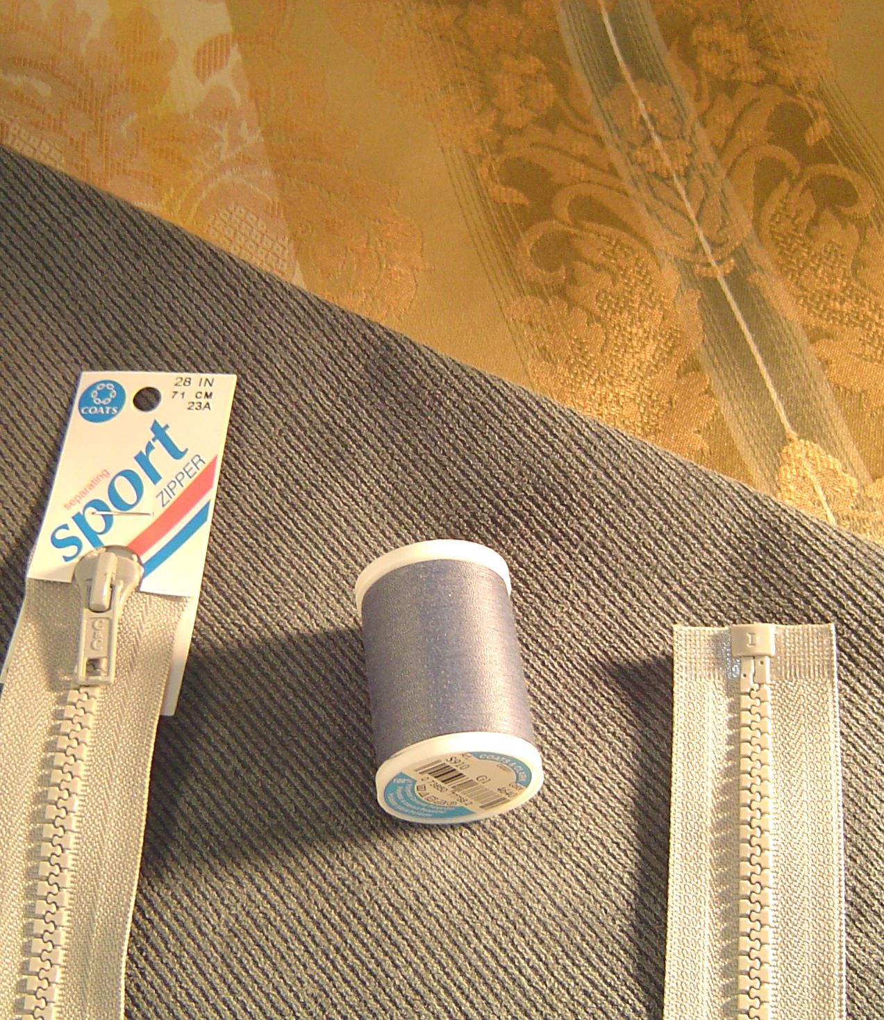 Blue Velvet Bog Coat : 19 Steps (with Pictures) - Instructables