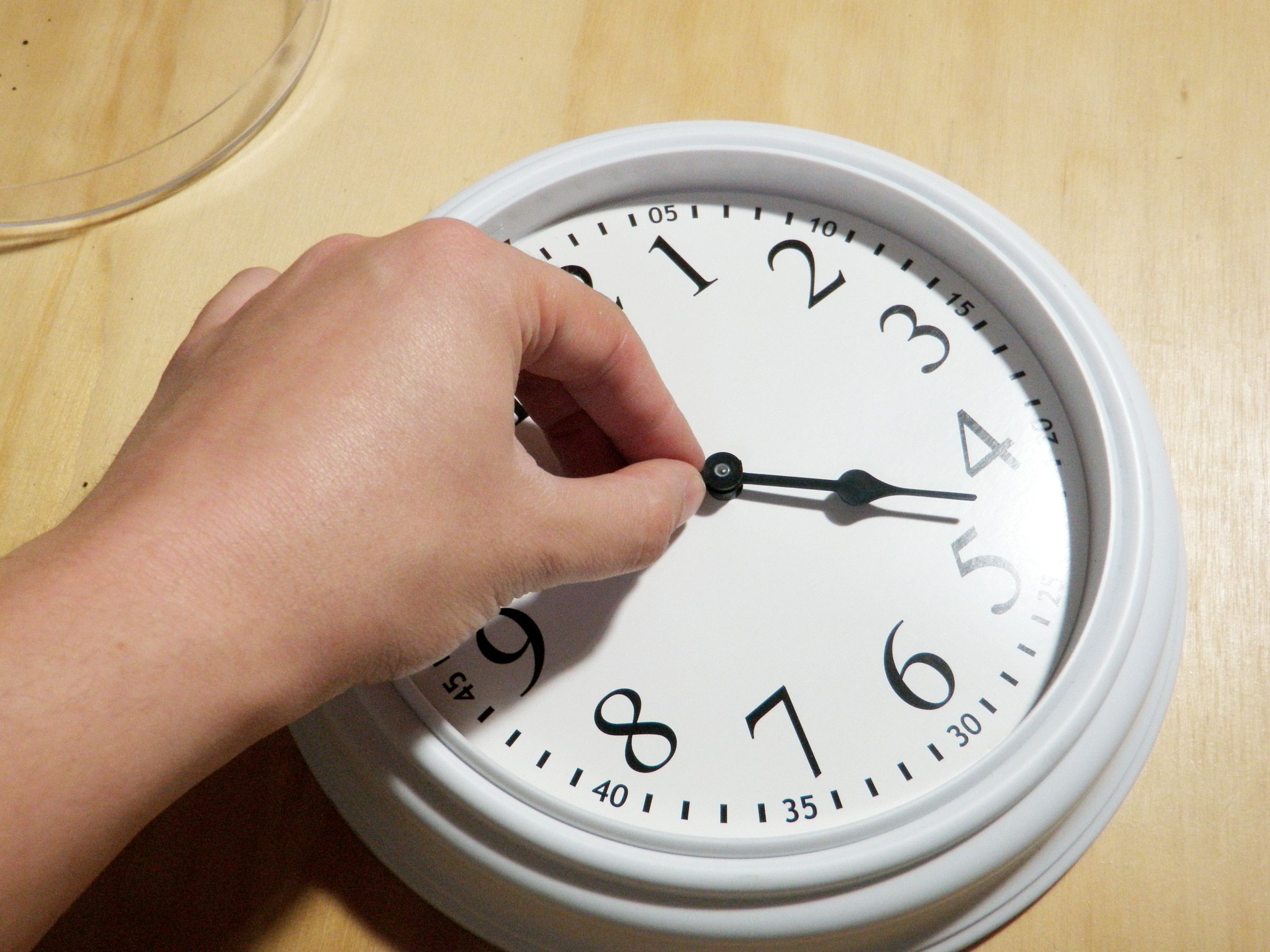 Lunchtime Clock : 9 Steps (with Pictures) - Instructables