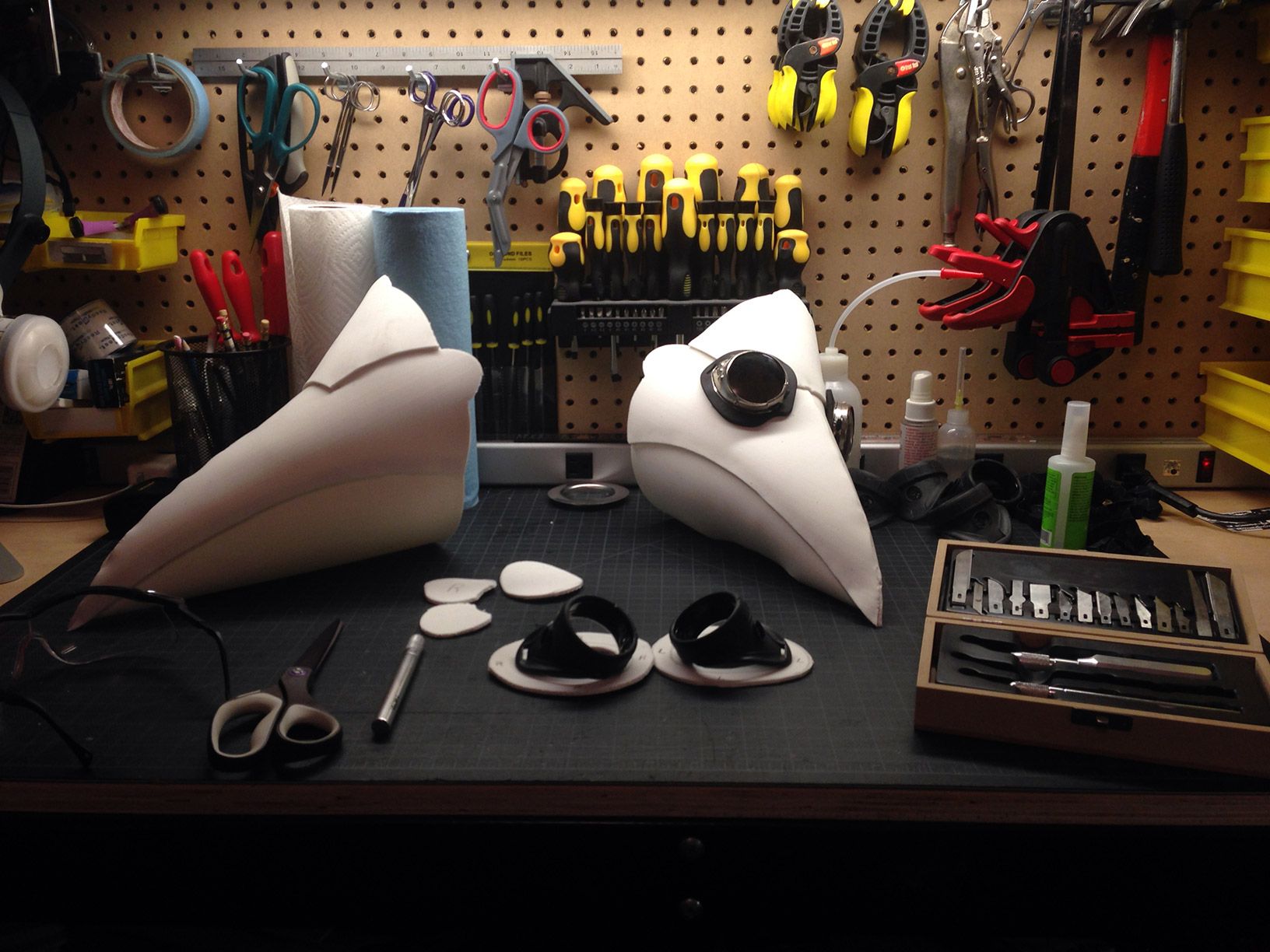 Leather Plague Doctor Mask : 11 Steps (with Pictures) - Instructables