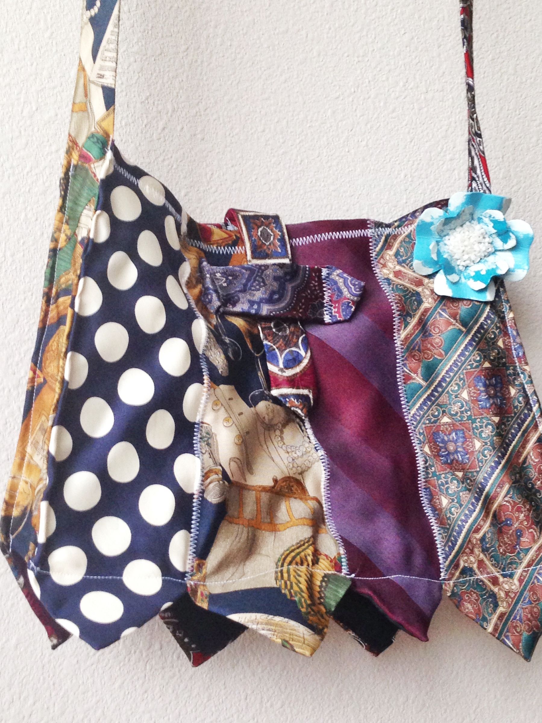 Necktie Purse : 8 Steps (with Pictures) - Instructables