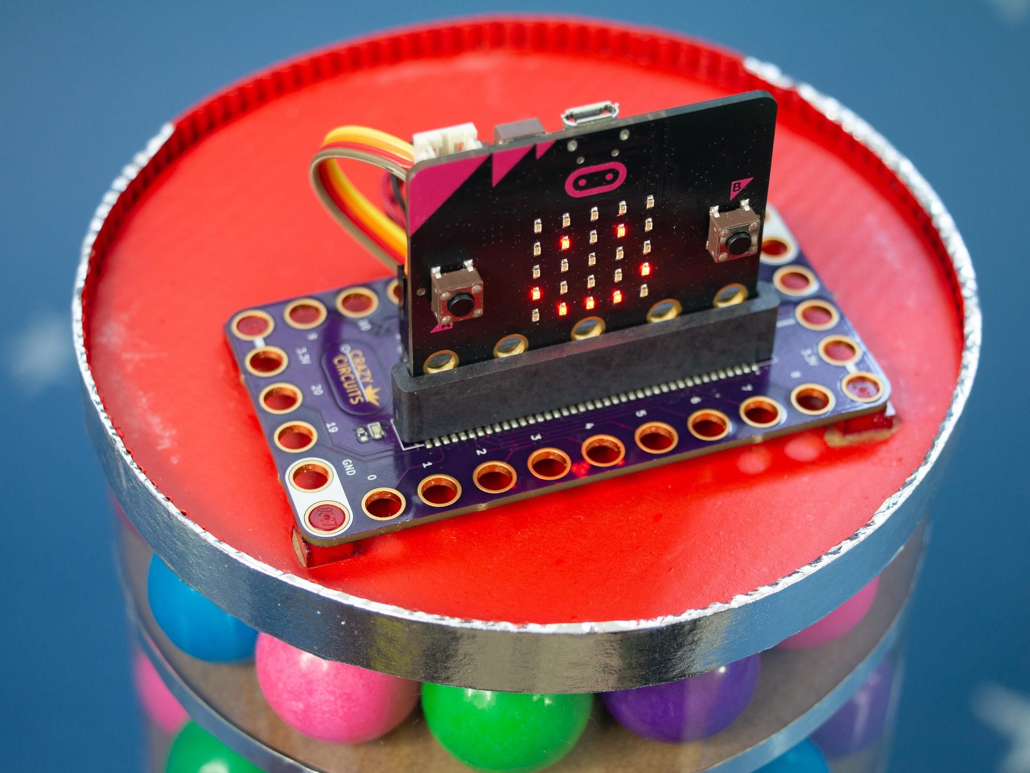 Hands-Free Cardboard Gumball Machine : 18 Steps (with Pictures ...