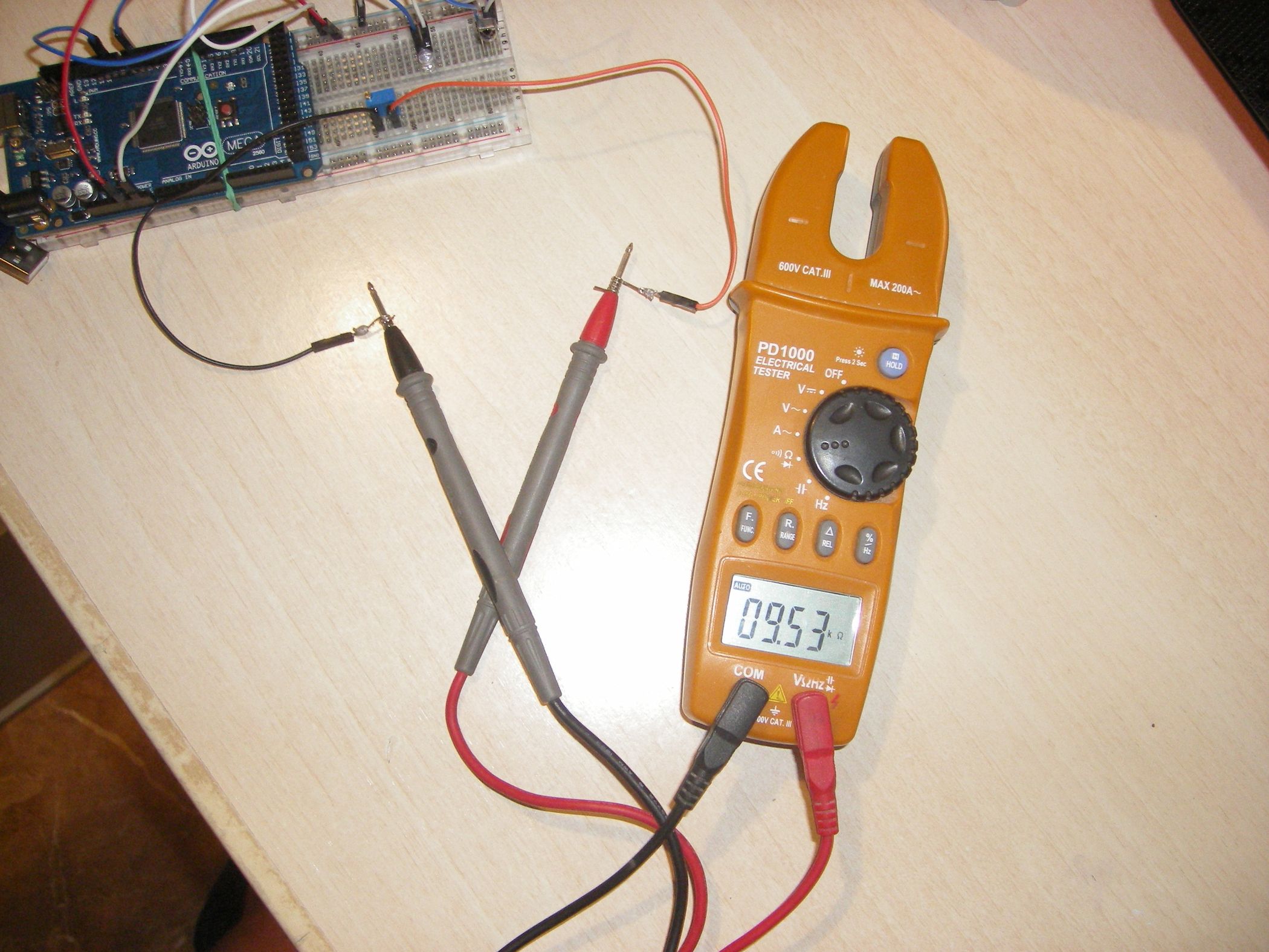 Easily Connect a Multimeter to Your Breadboard With Jumper Wires and ...