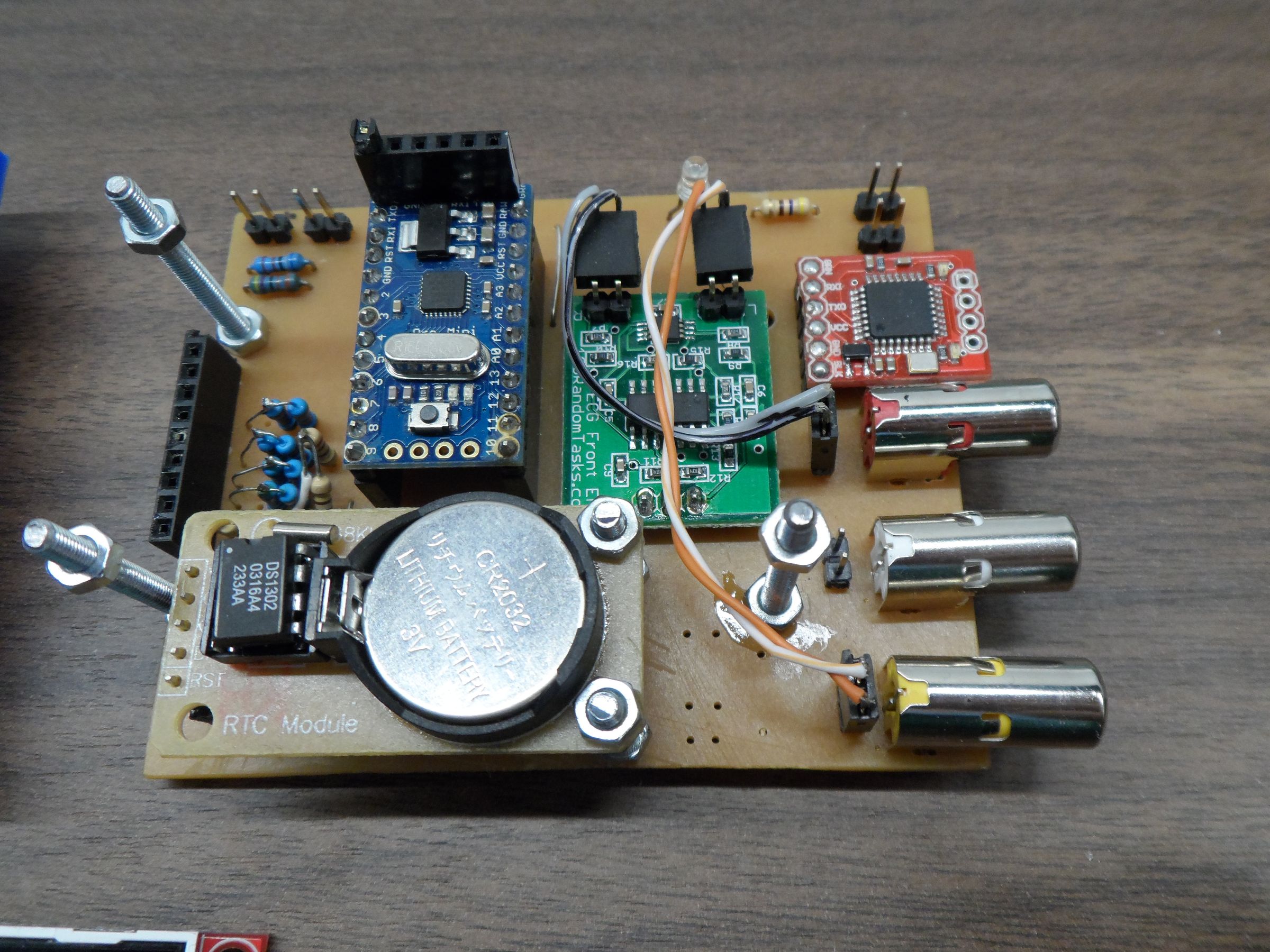 DIY ECG EKG Portable Heart Monitor : 8 Steps (with Pictures ...