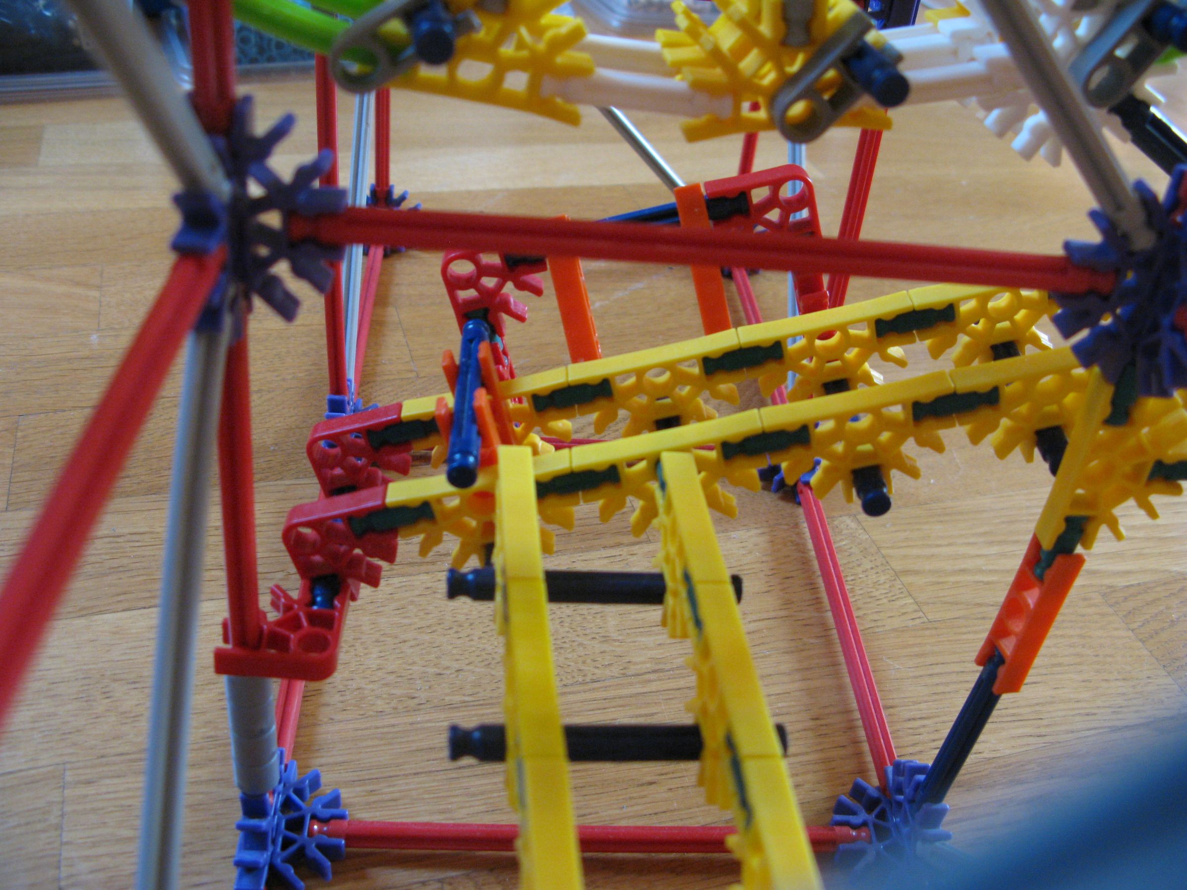 Knex Circle Lift : 7 Steps - Instructables