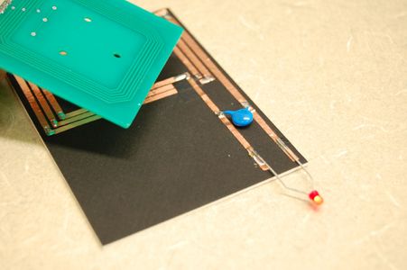 RFID Reader Detector and Tilt-Sensitive RFID Tag : 5 Steps (with ...