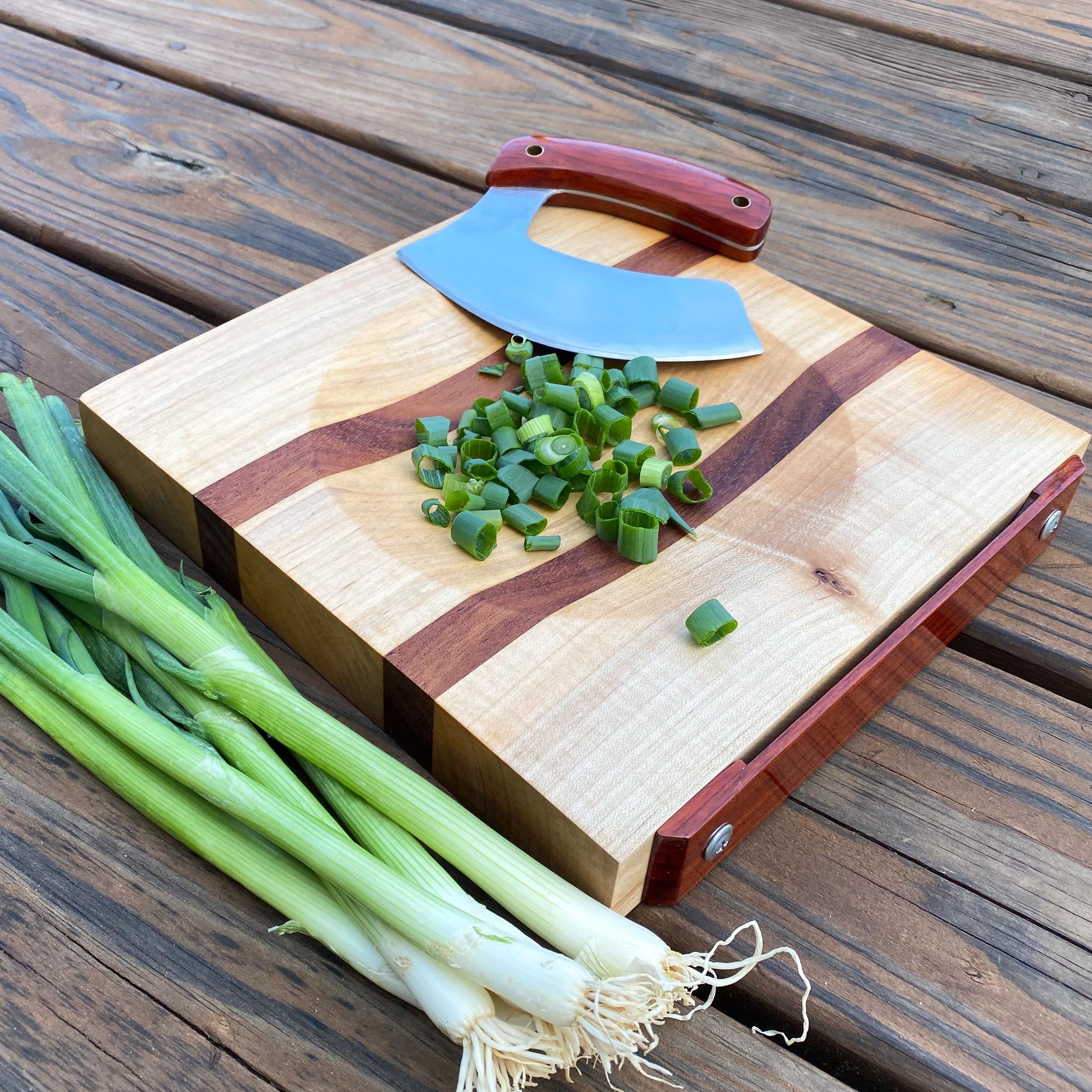 How to Make a Ulu Knife From a Old Saw Blade Plus a Bonus Cutting Board ...