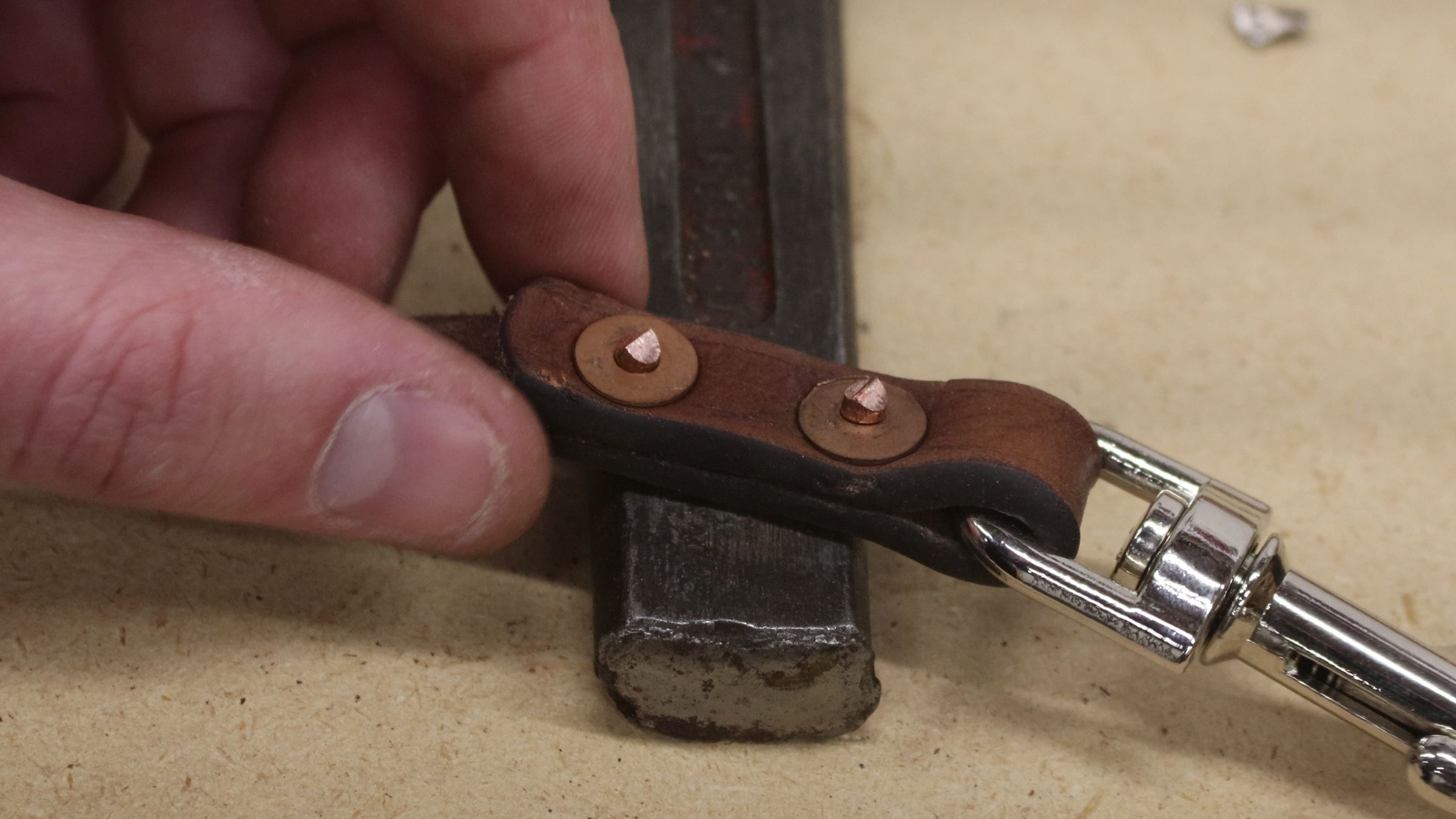 How to Replace the Clasp on a Leather Dog Leash : 4 Steps - Instructables