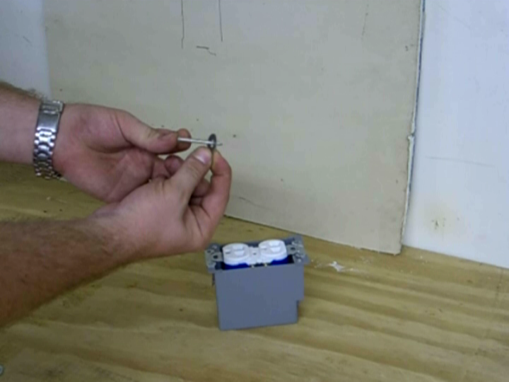 Your Own Secret Hidden Safe! for Under $2 : 4 Steps (with Pictures ...