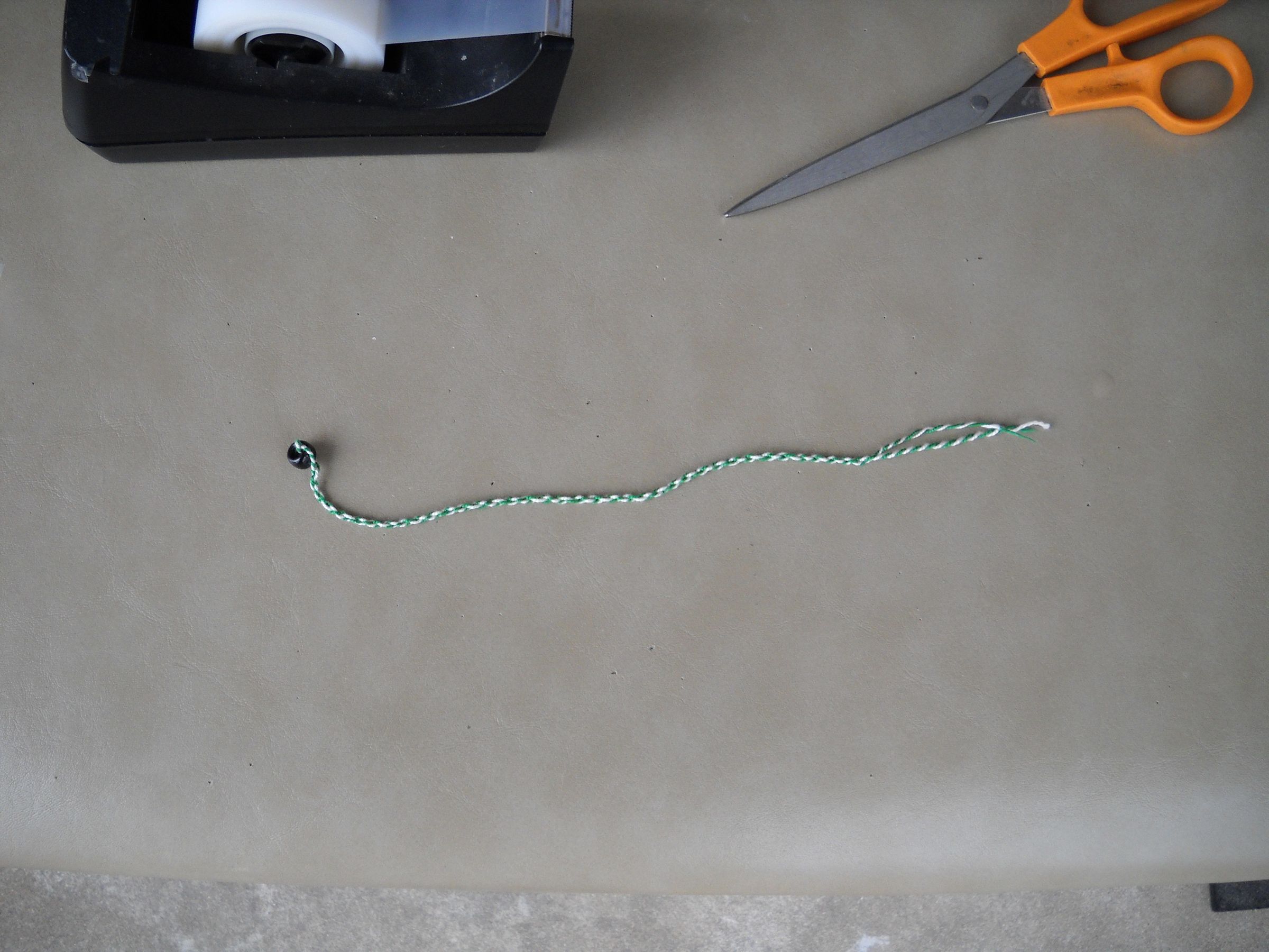 How to Make a Simple String Bookmark : 5 Steps - Instructables