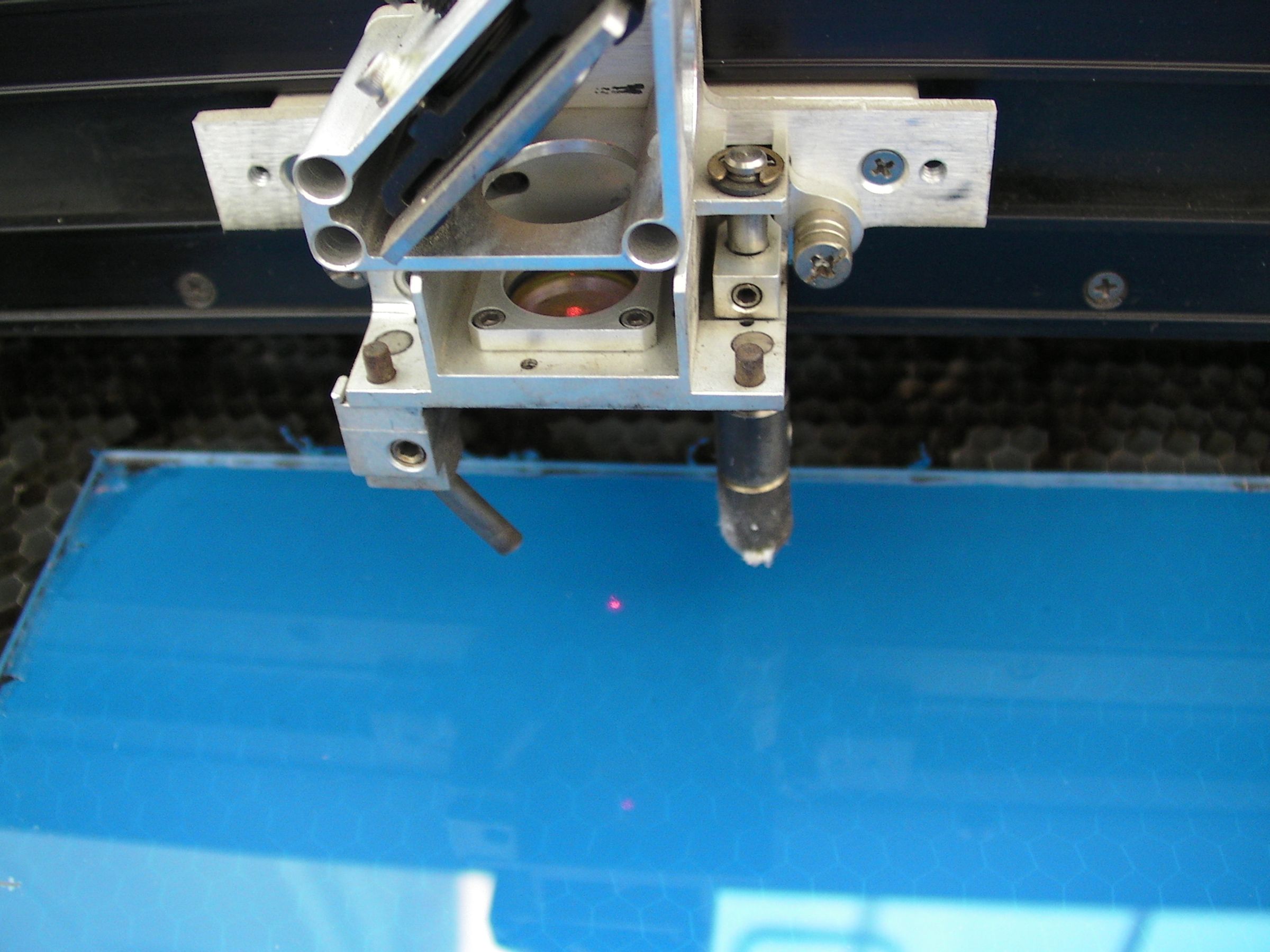 How to Use a Laser Cutter : 15 Steps (with Pictures) - Instructables